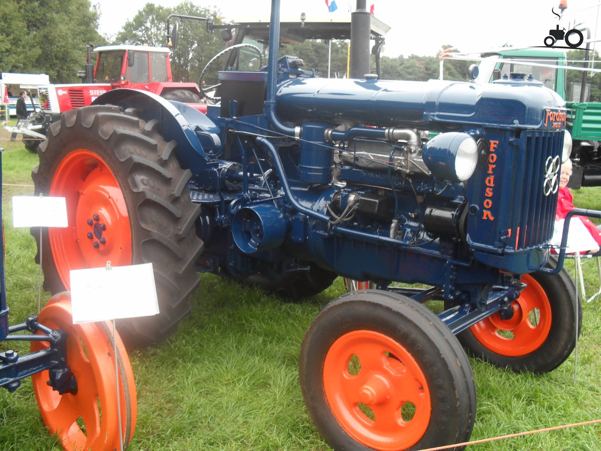 Foto Fordson E27N P6 #581360