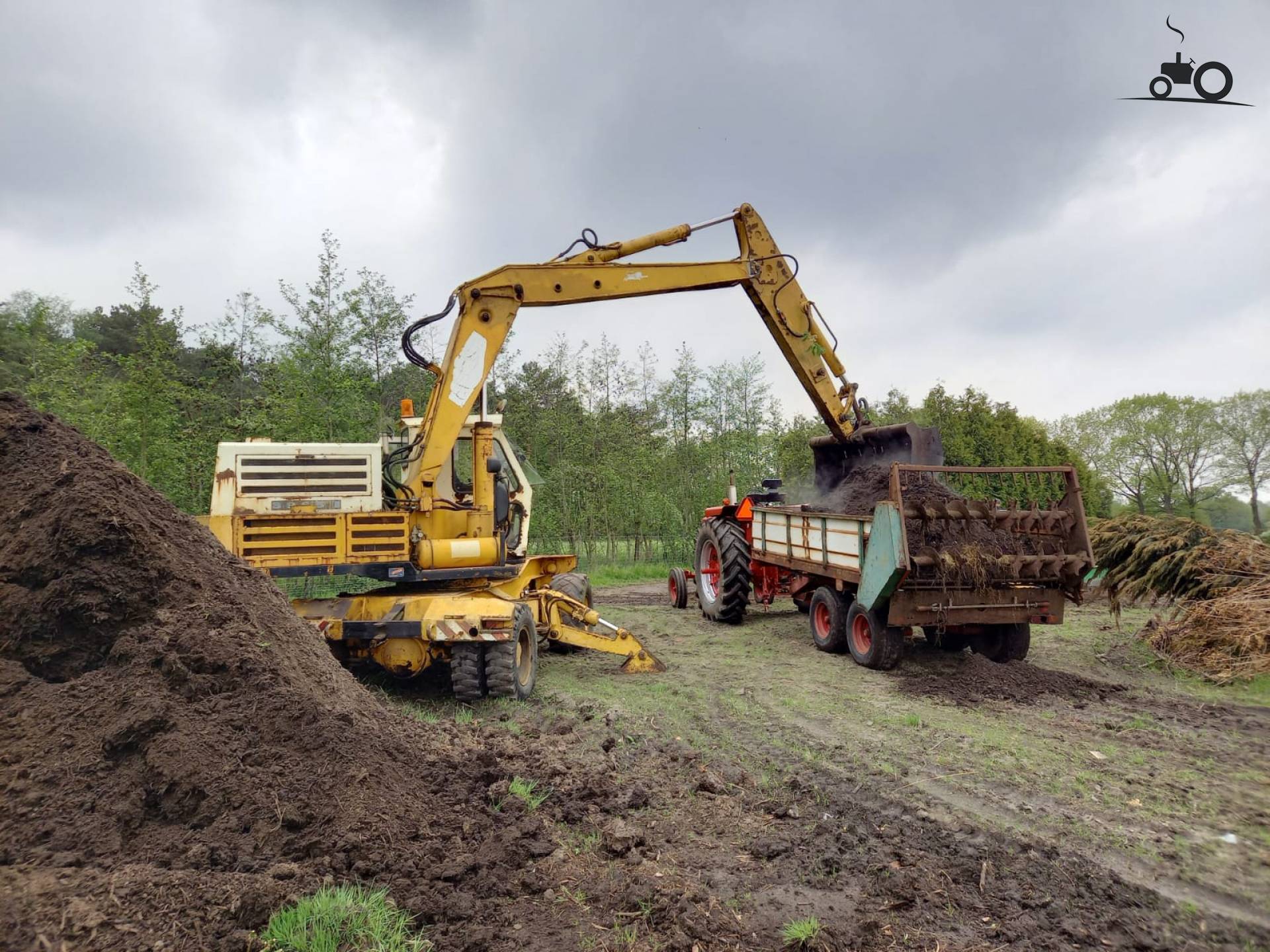 Foto International Yumbo 3965 (graafmachine) #1417253
