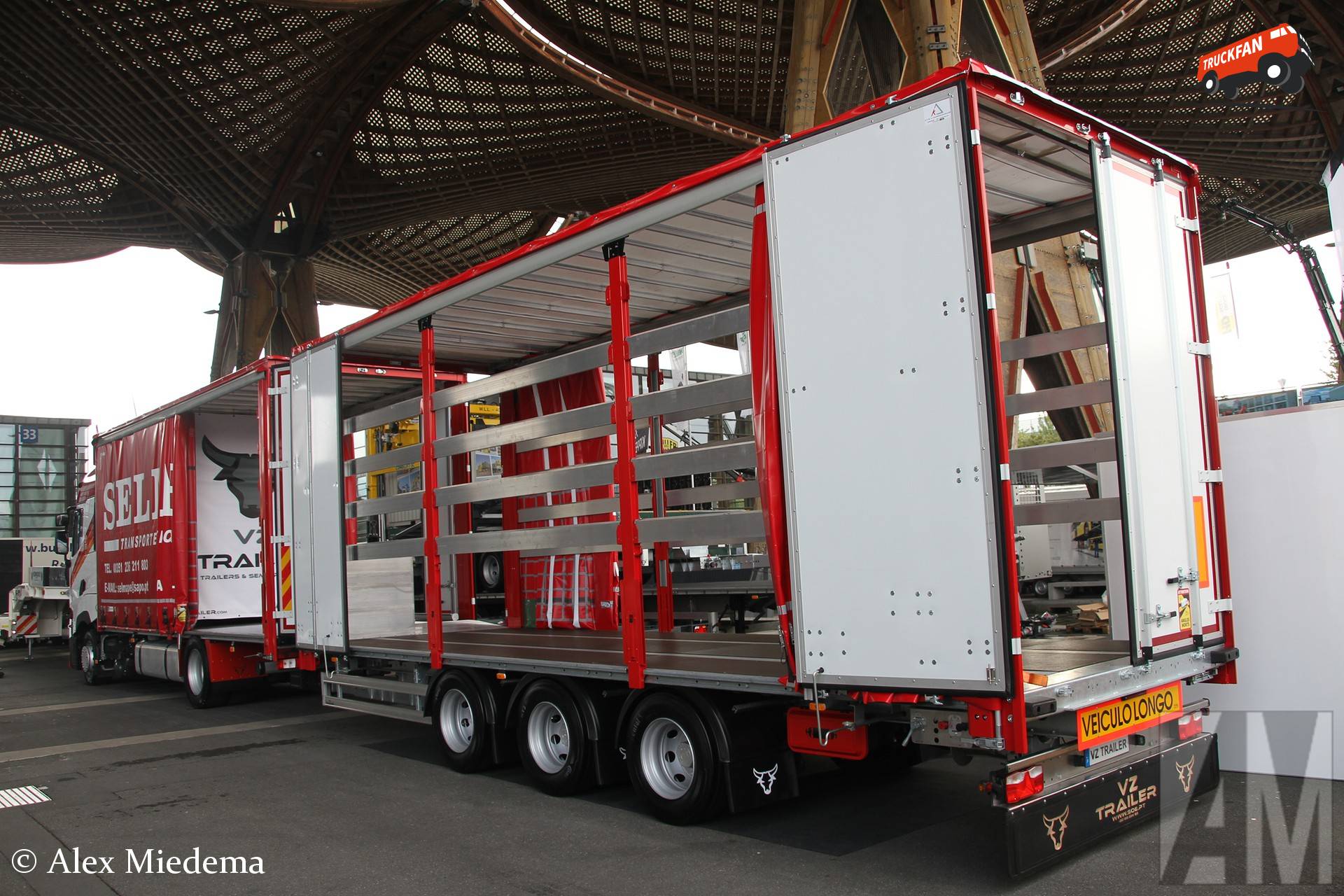 Foto VZ Trailer aanhangwagen (vrachtwagen) #1492666