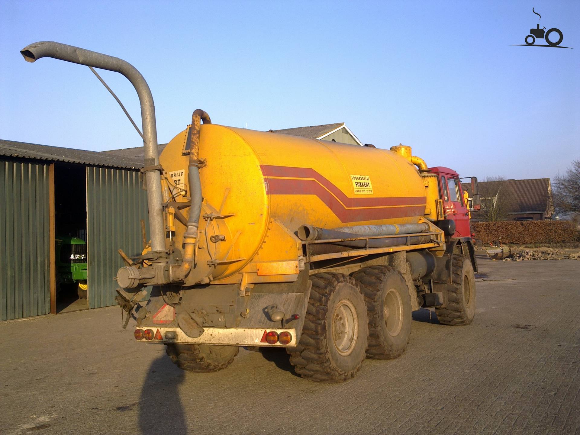 Foto GINAF Max A-15 van Fokkert