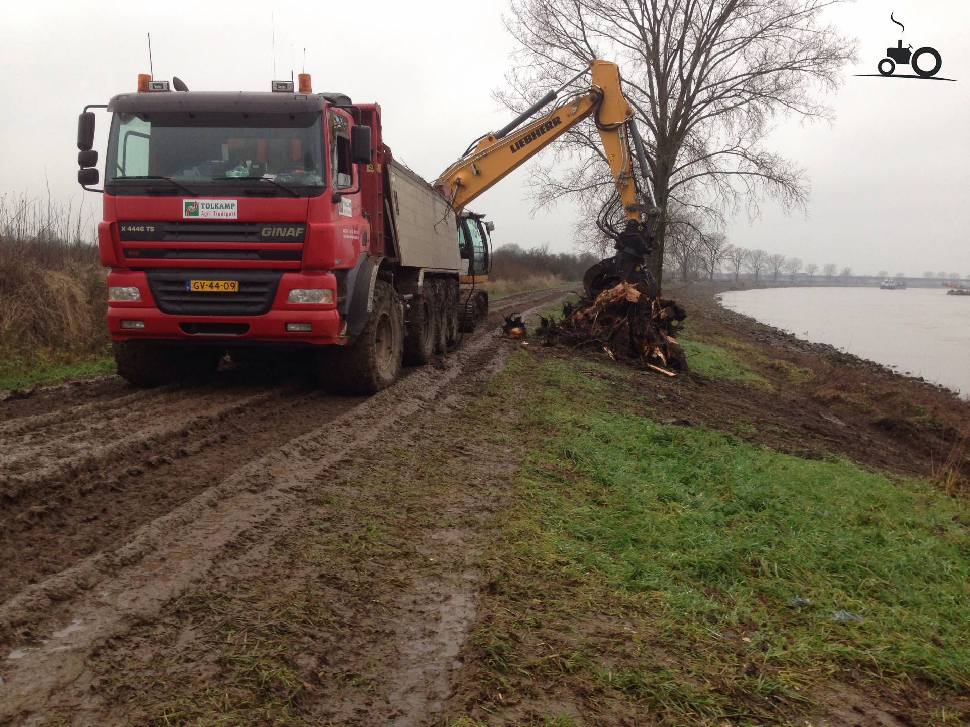 Foto GINAF X 4446 TS van Tolkamp Agri Service