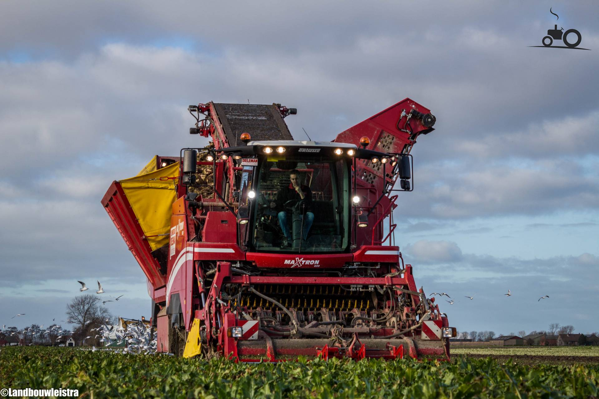 Grimme Maxtron Fanclub - Specificaties, Foto's, Reviews & Forum