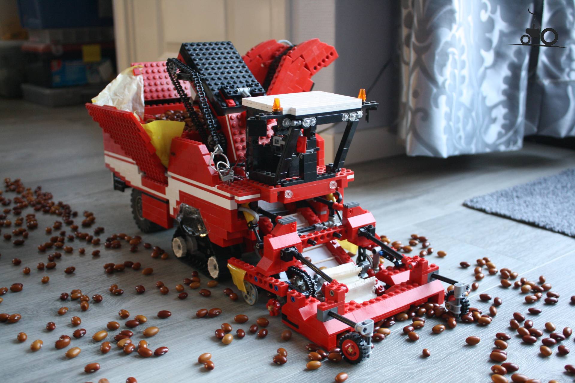 Grimme Maxtron Fanclub - Specificaties, Foto's, Reviews & Forum