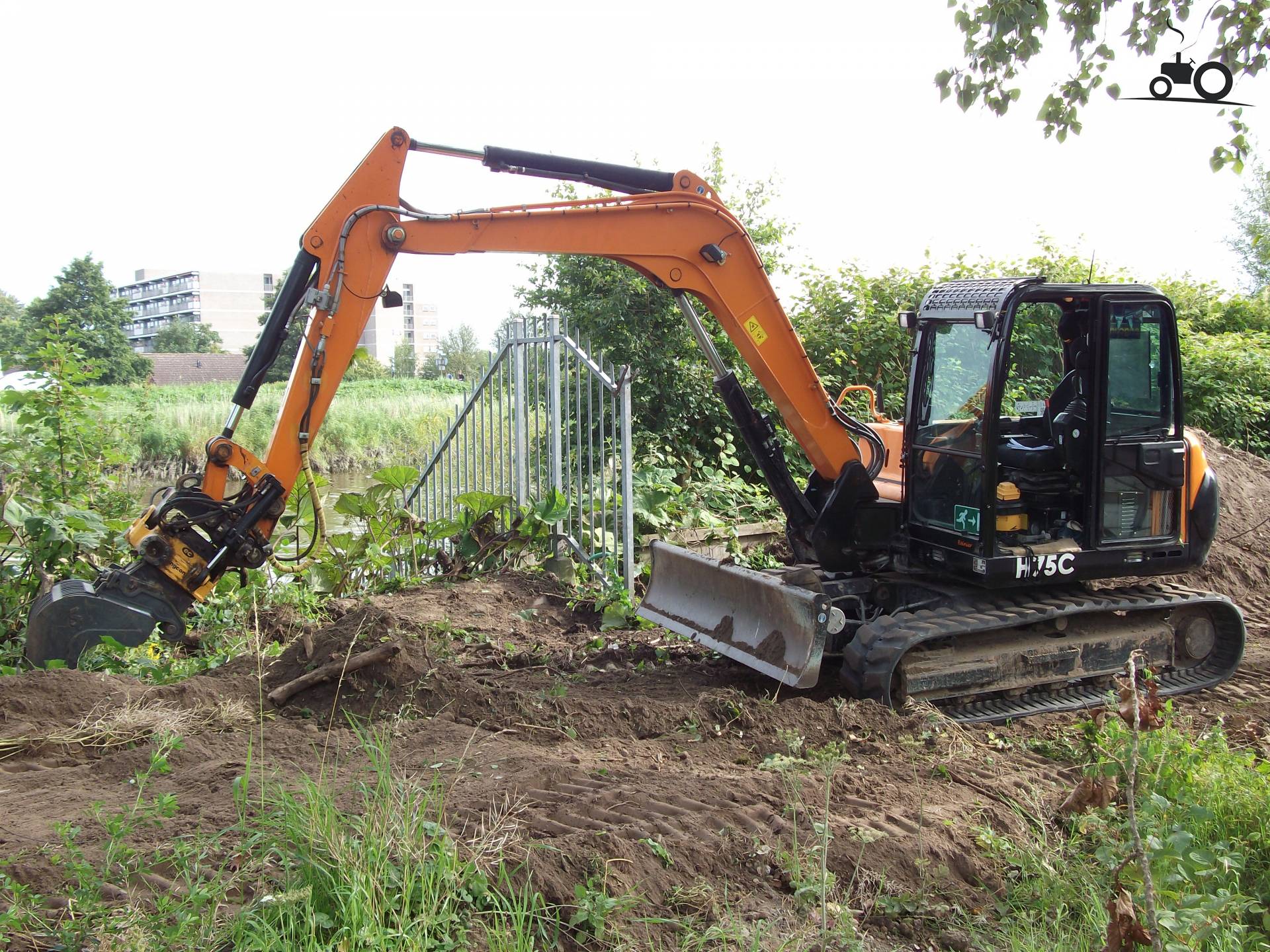 Foto Hanix H75C #529583