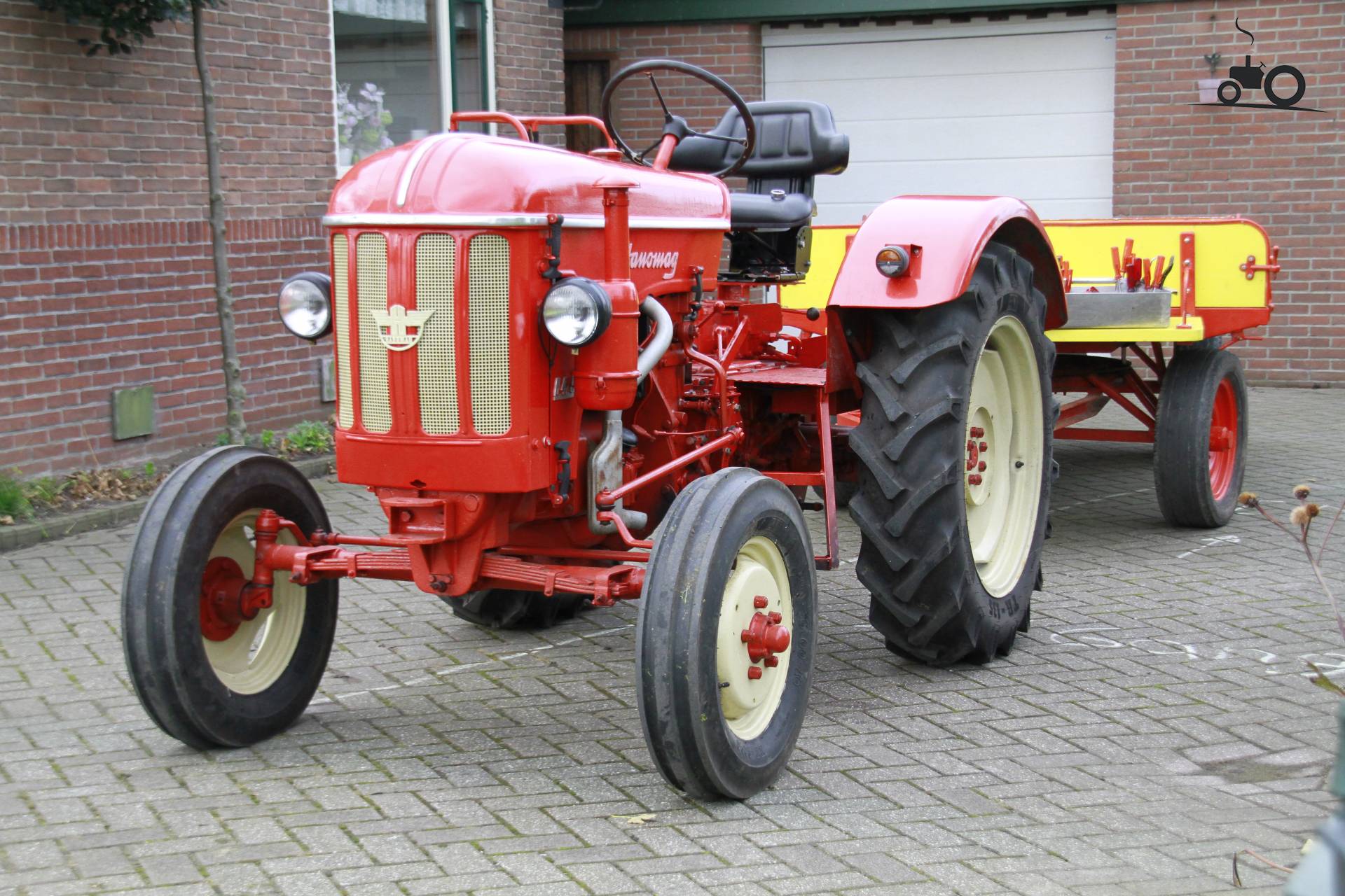 Hanomag R 425 Fanclub - Specificaties, Foto's, Reviews & Forum