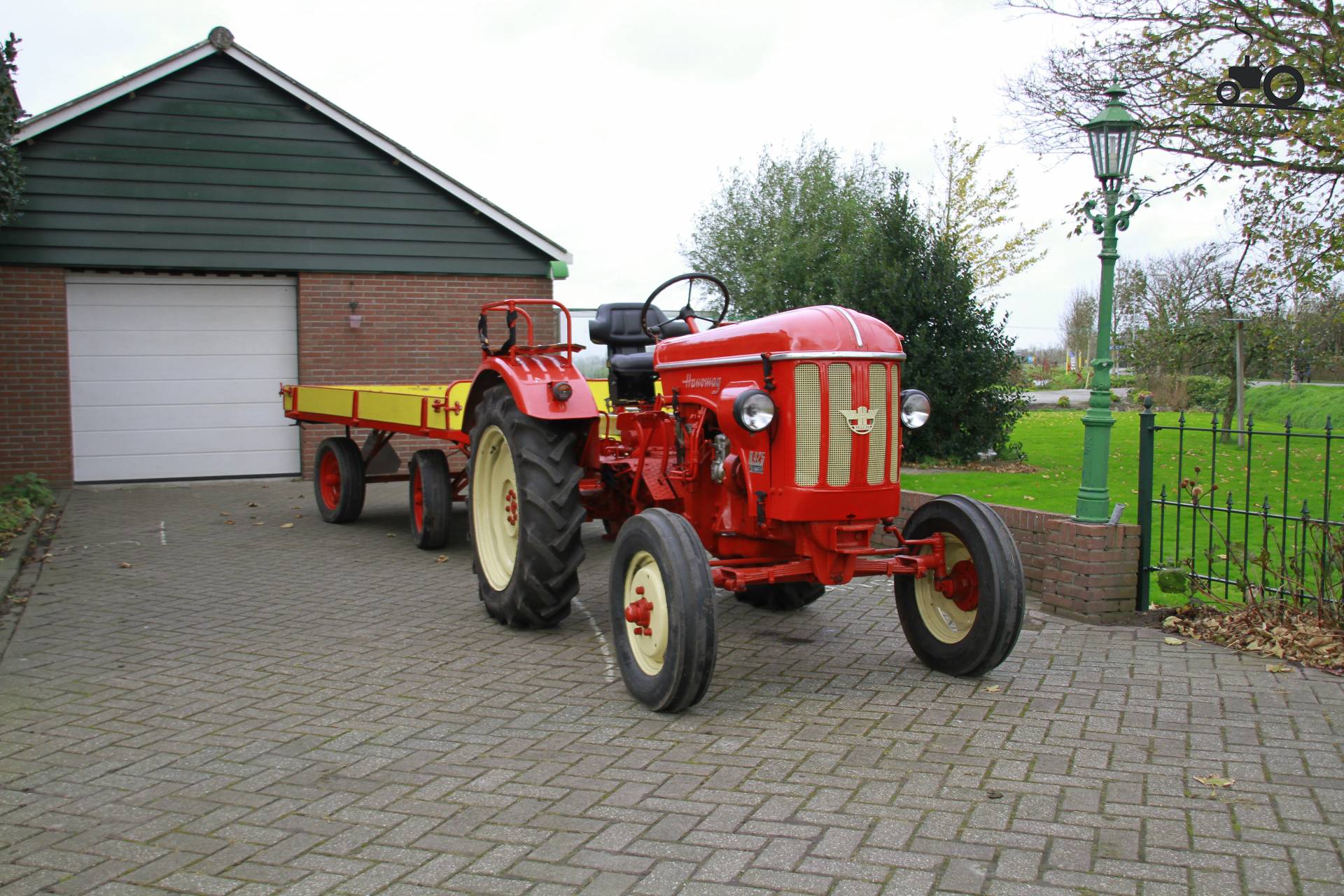 Hanomag R425 - Waar staat het ingeslagen chassisnummer (VIN) tbv ...