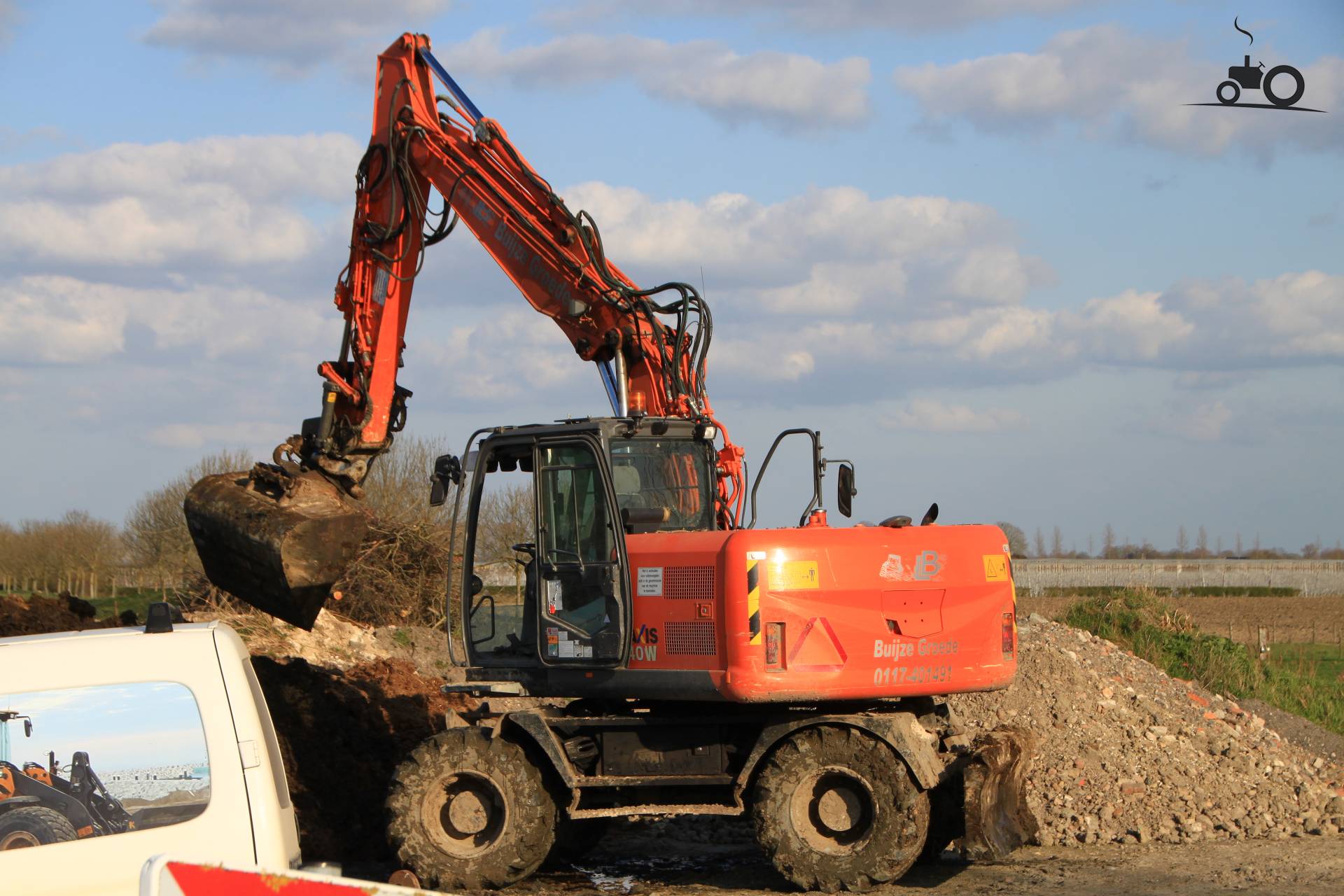 Hitachi Zaxis 140W - Schweiz - Traktor foto #1407853
