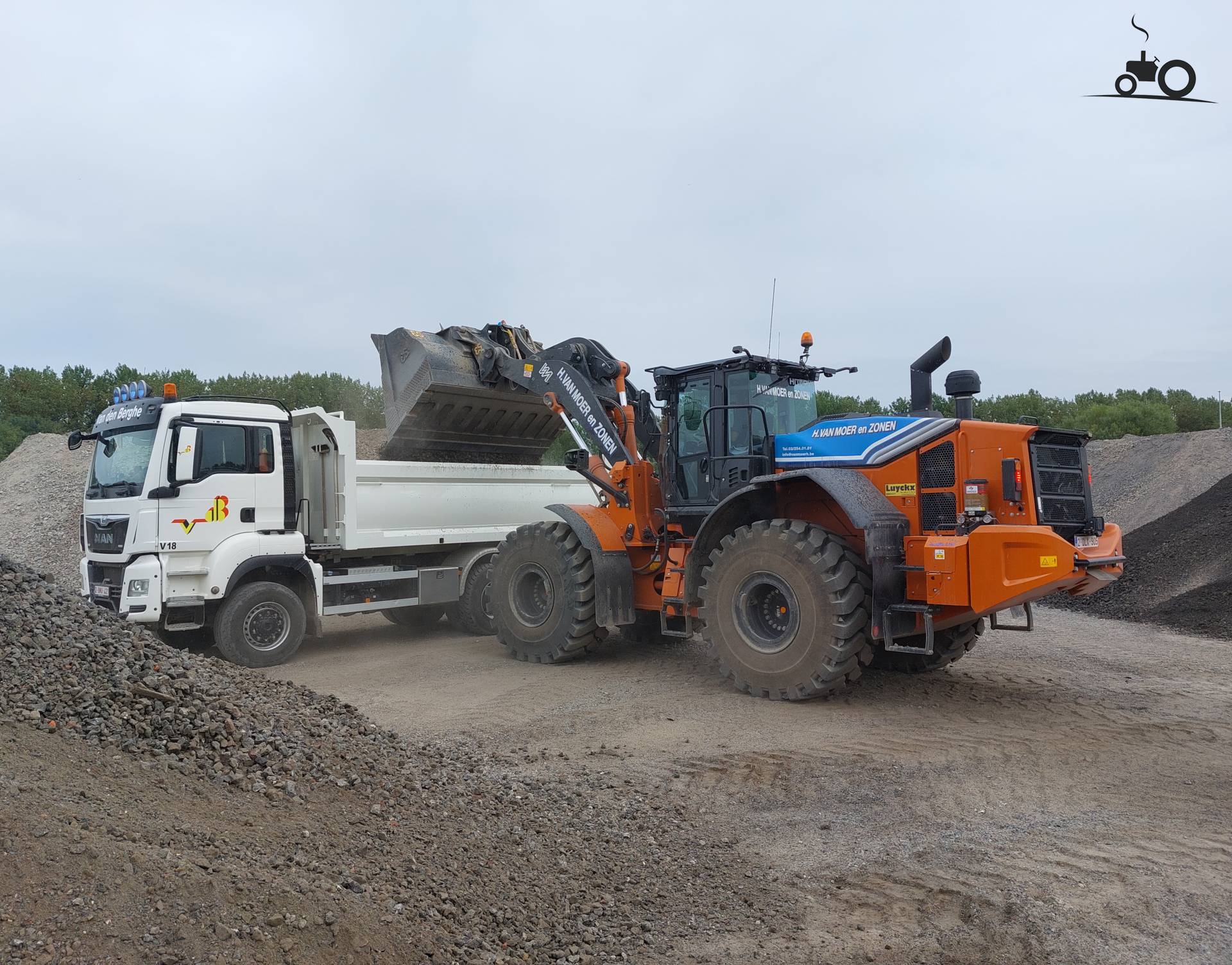 Foto Hitachi ZW 310 #1542932