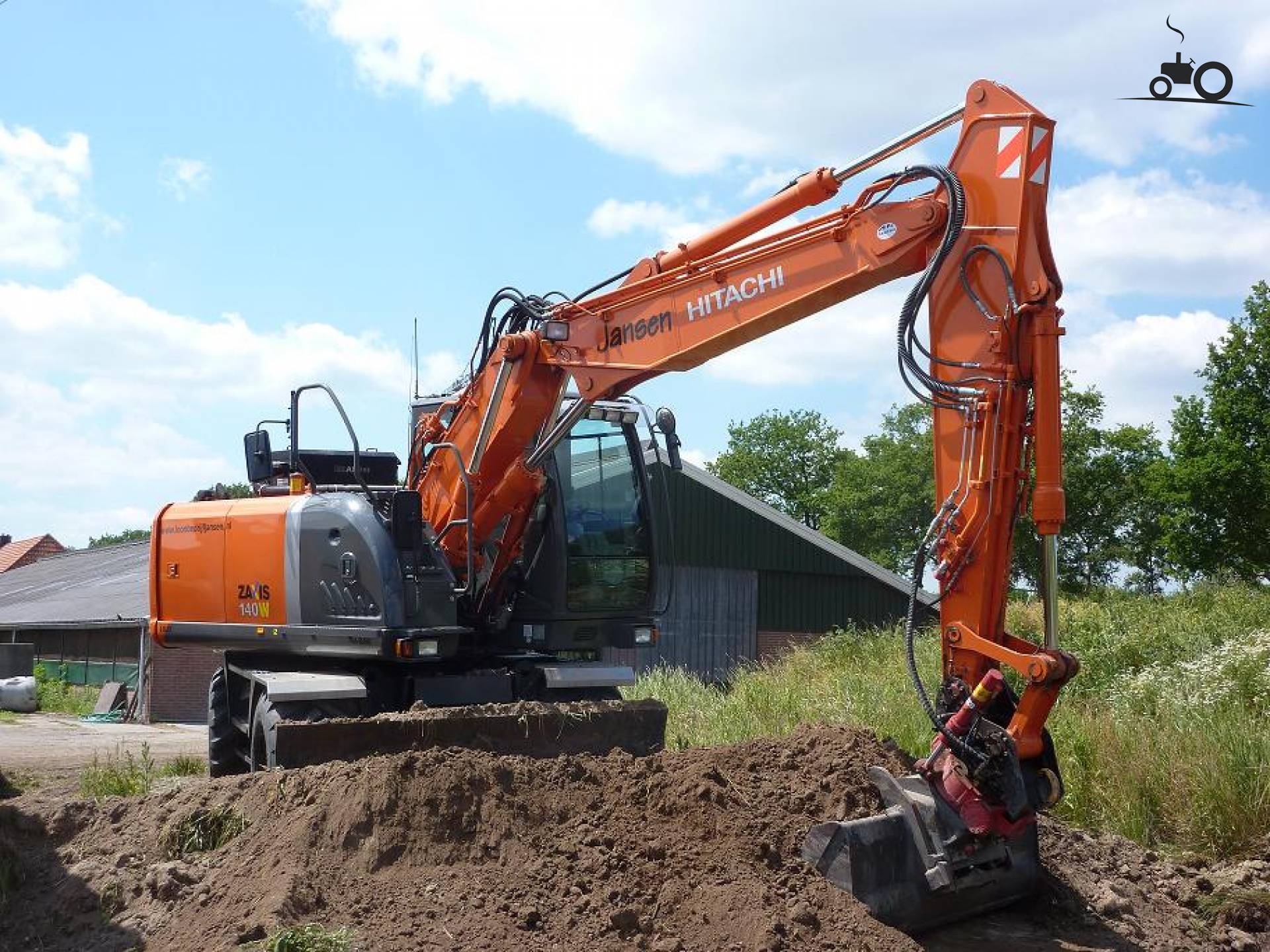 Foto Hitachi Zaxis 140W #374854