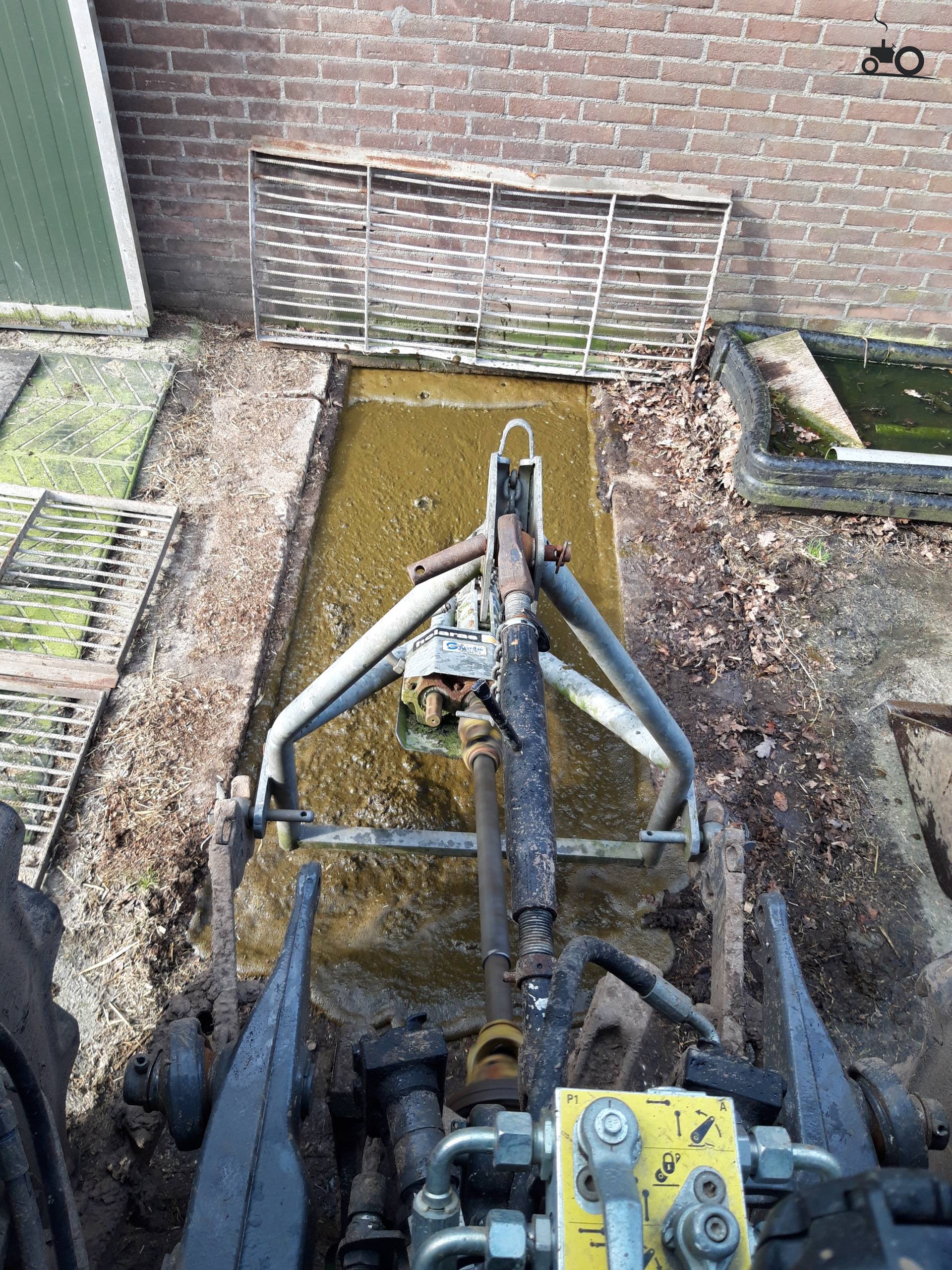 Holaras Mixer - Foto's