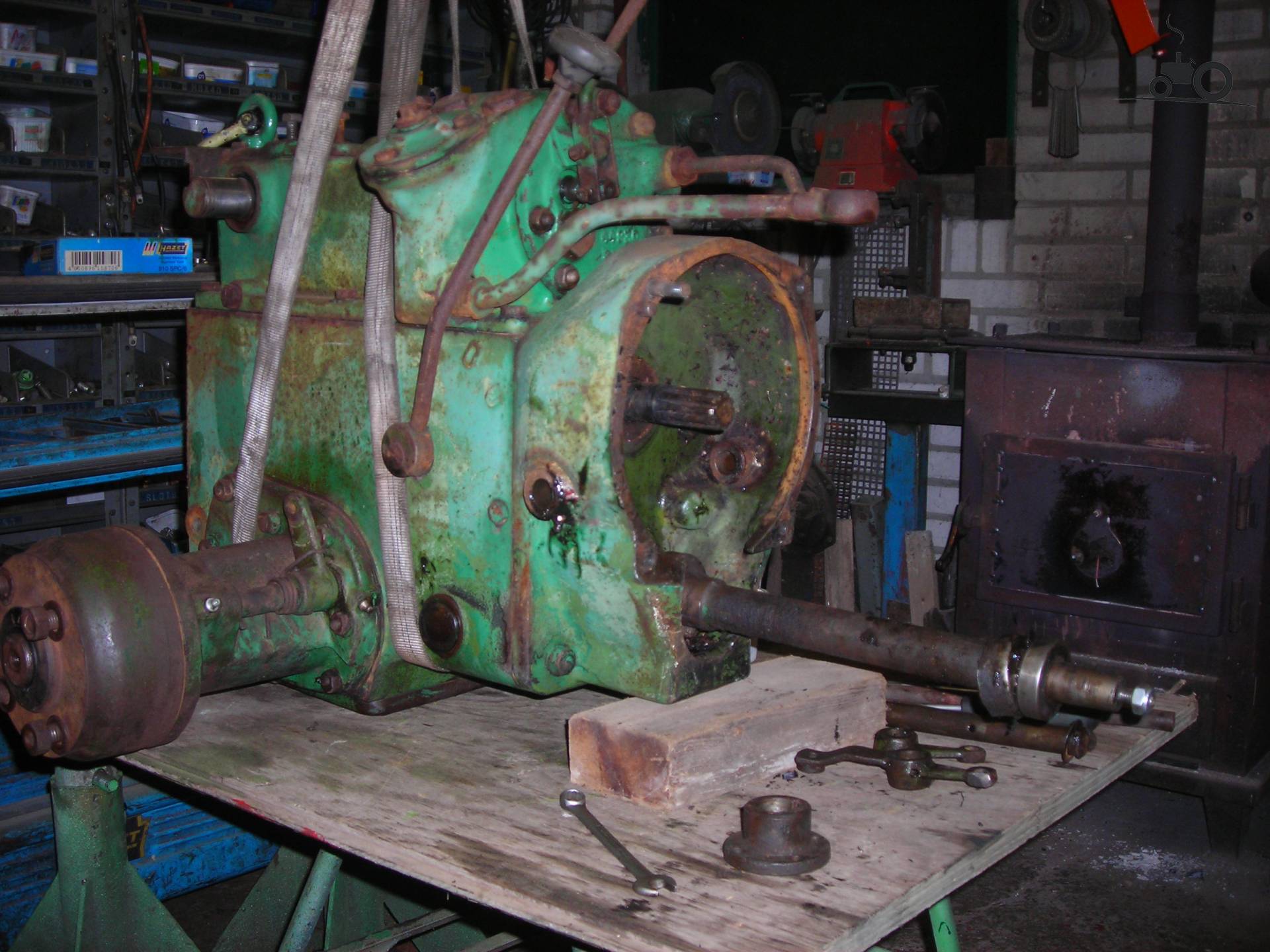 Holder A12