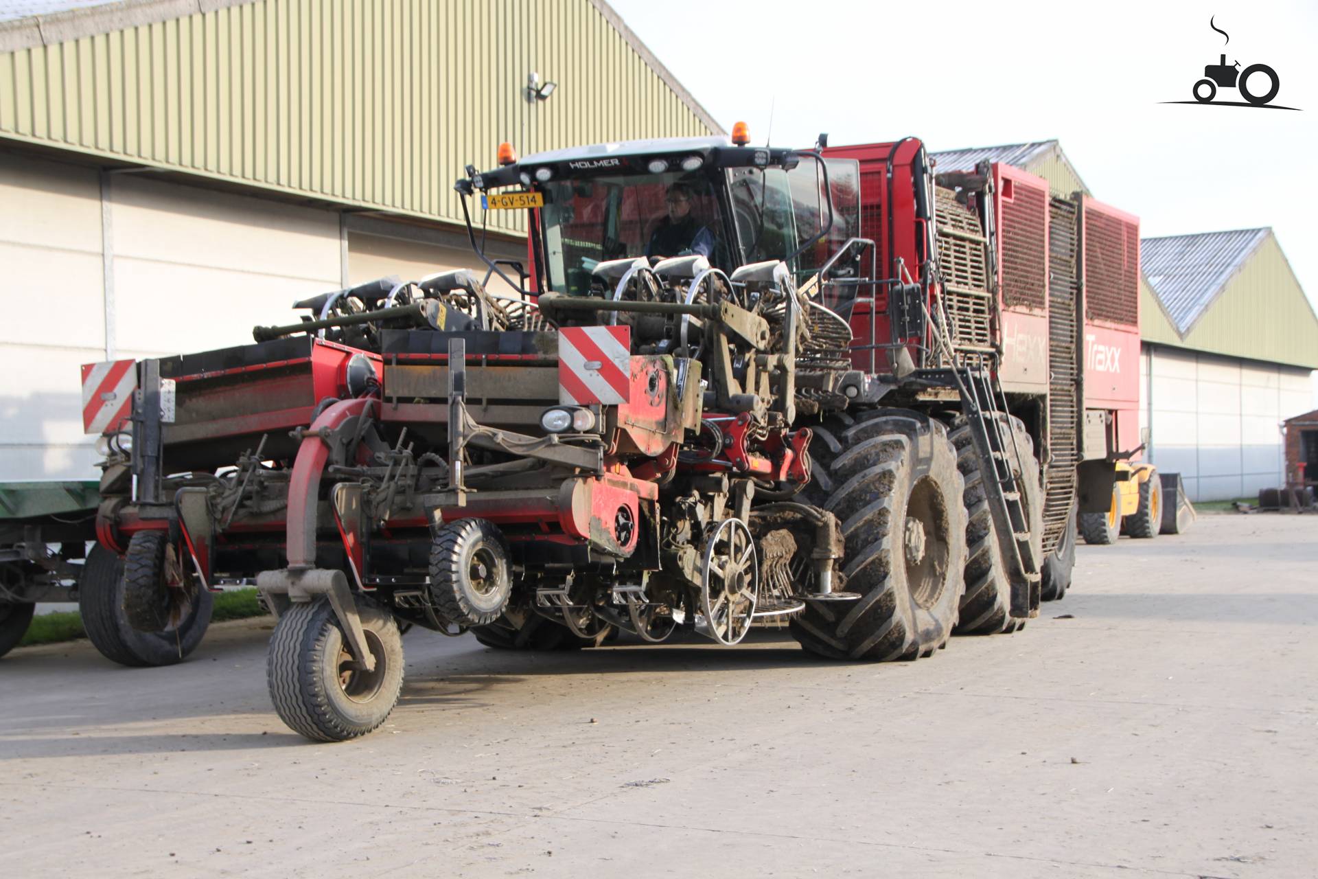 Foto Holmer HexxTraxx van Loonbedrijf Firma Van Hal