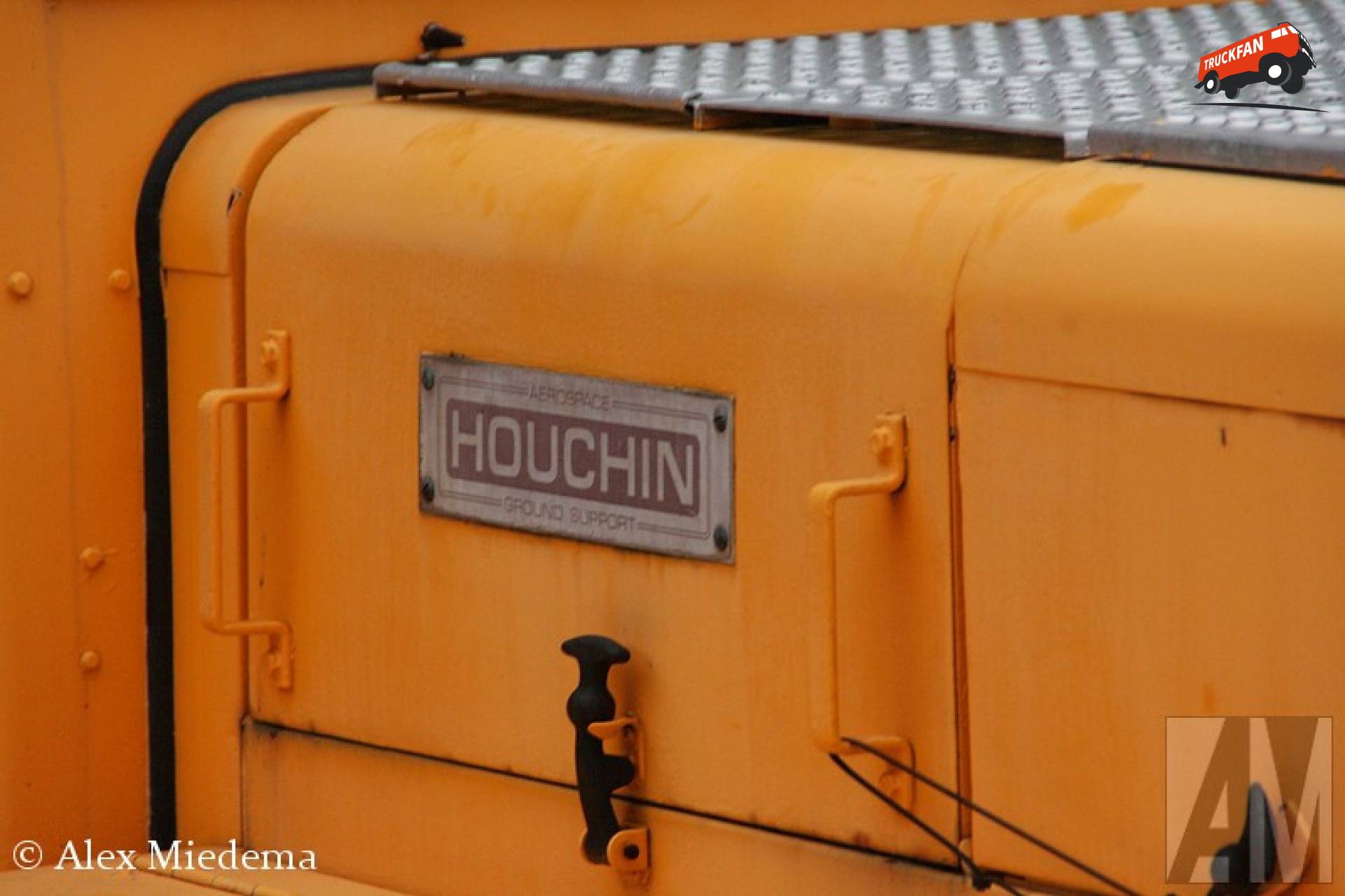 Houchin logo Fanclub - Specificaties, Foto's, Reviews & Forum