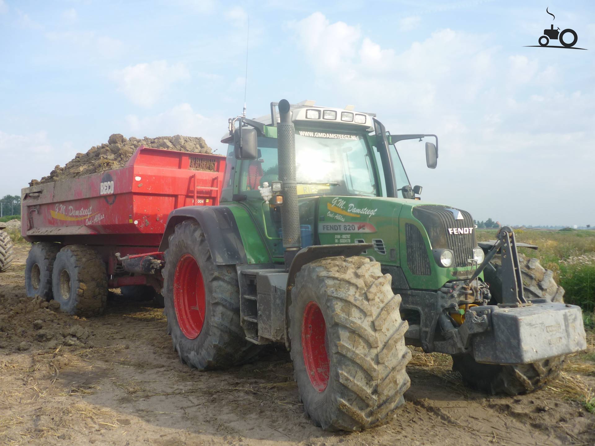 Foto Fendt 820 van Gm Damsteegt