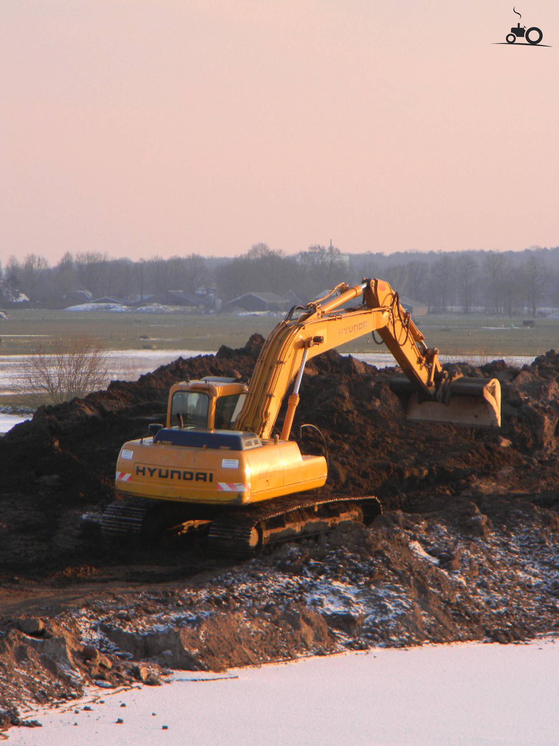 Foto Hyundai Robex 210 LC7 #594380