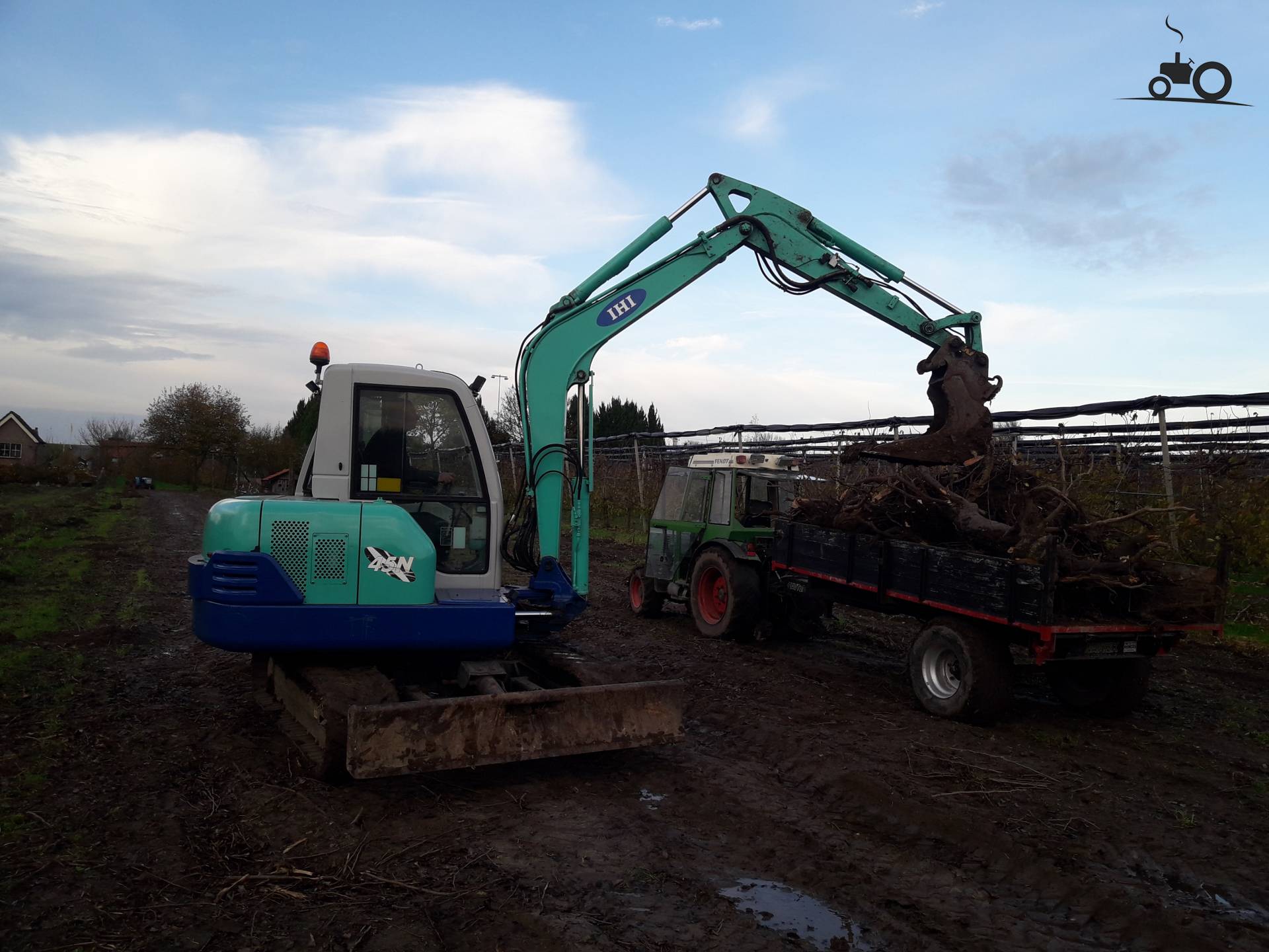 Foto IHI 45N #1384765