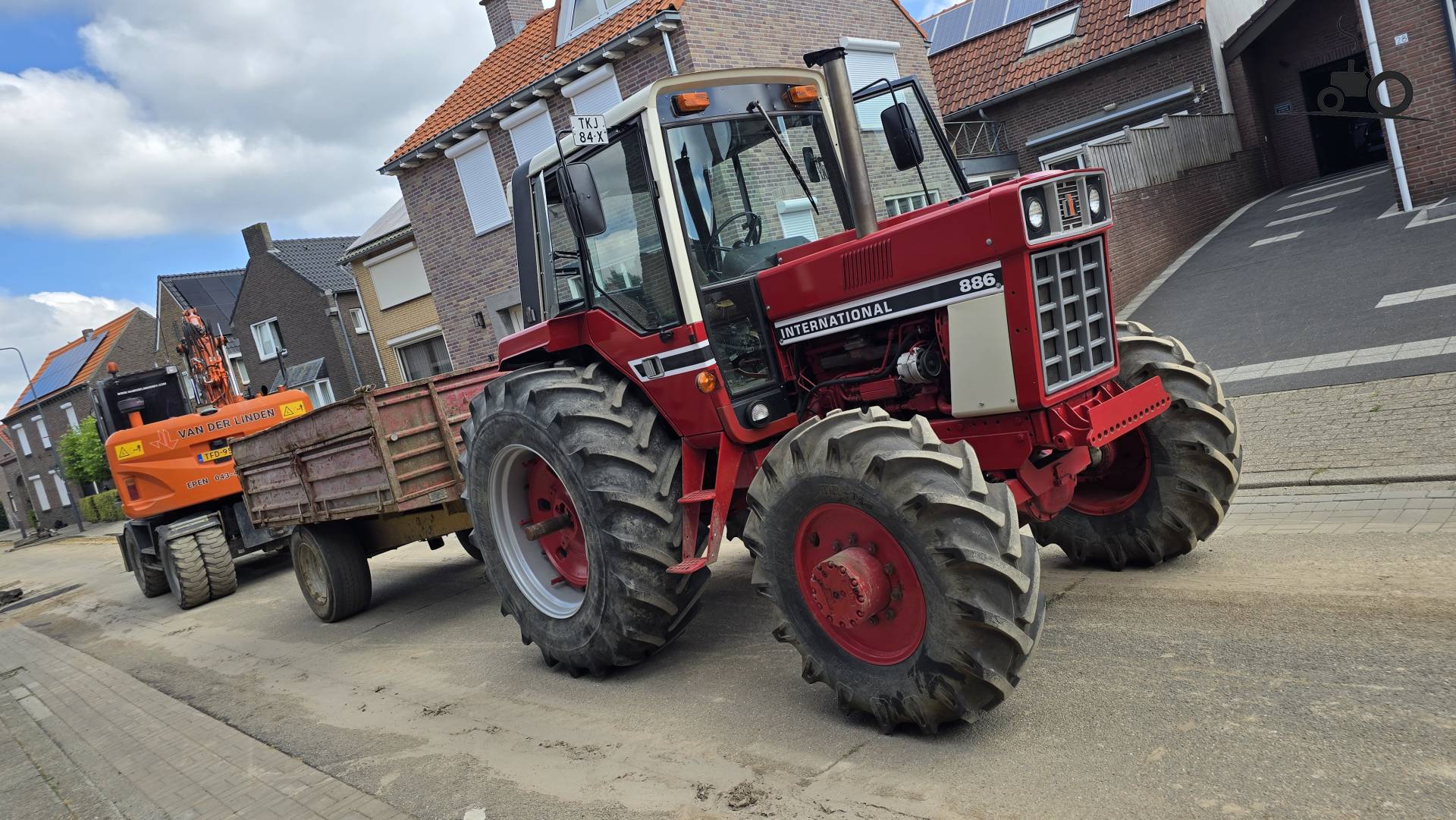 Foto International 886 #1627536