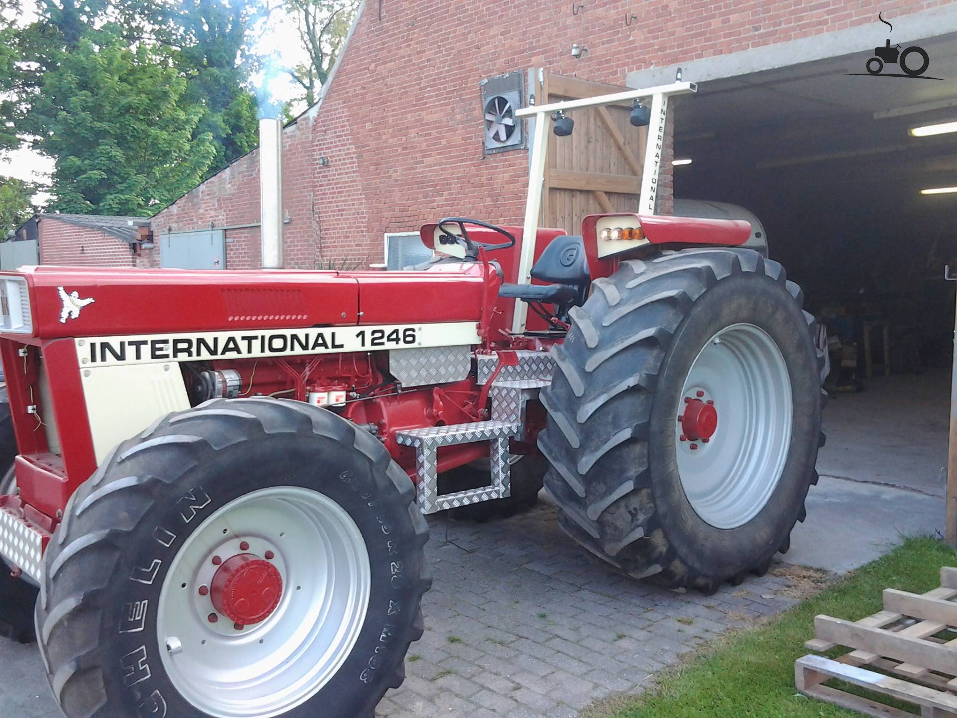 Foto International 1246 #639551