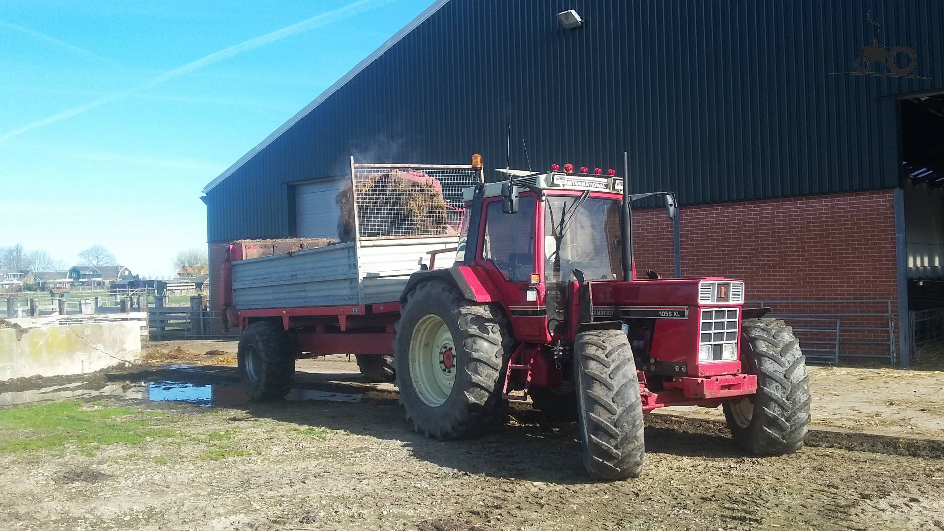 Foto International 1056 XL #1152133