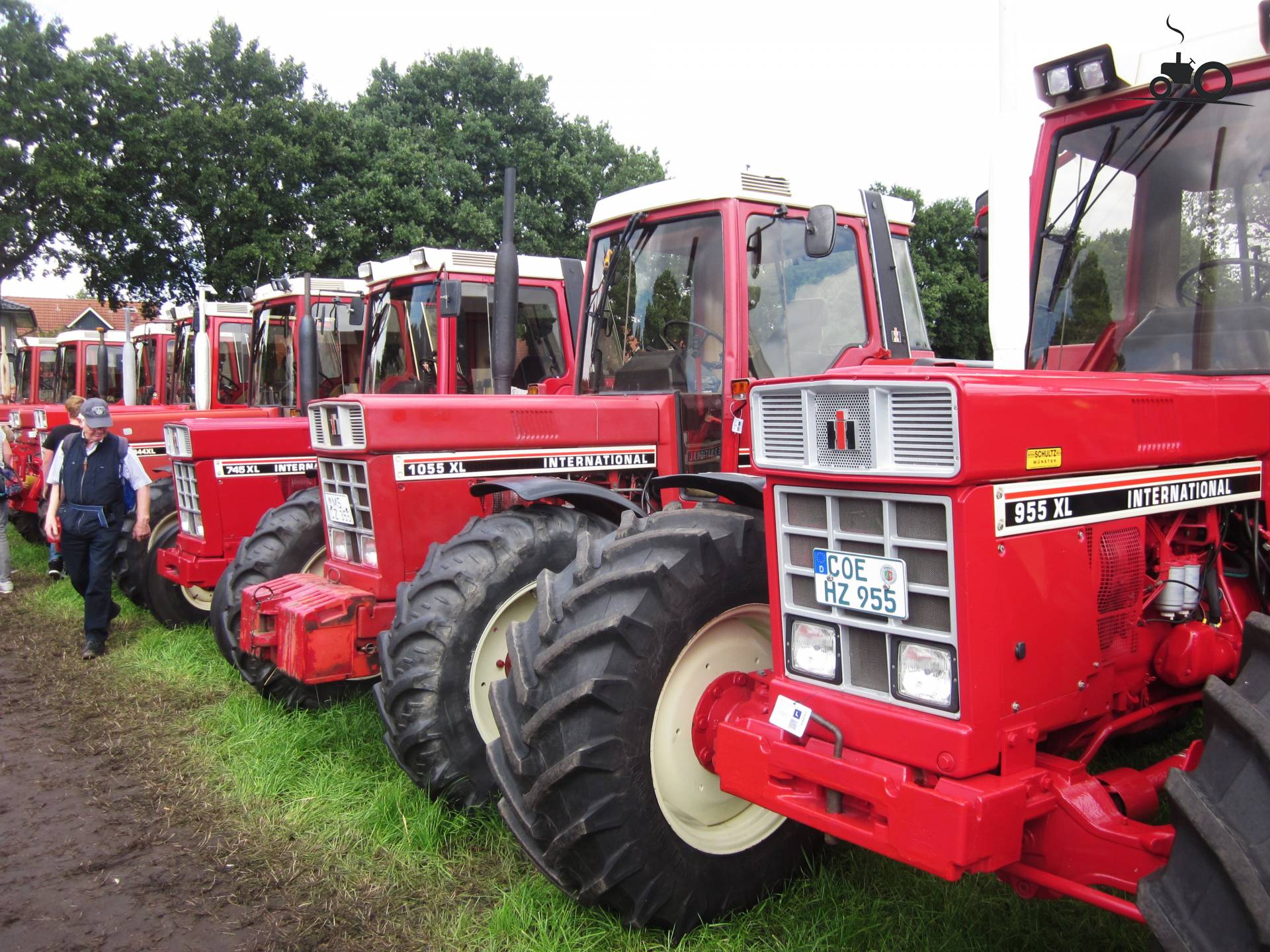 Foto International 1055 XL #1204059