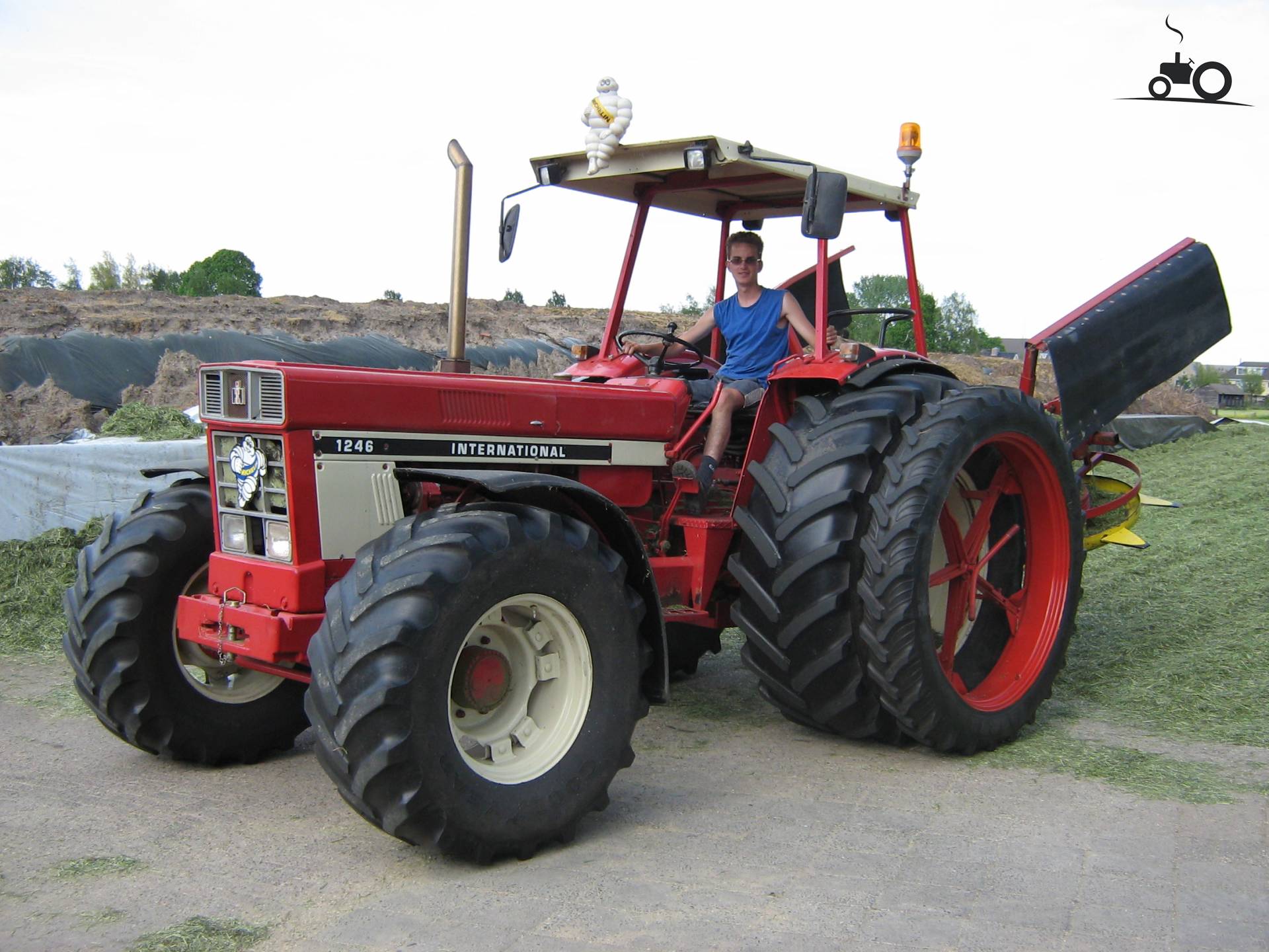 Foto International 1246 #133507