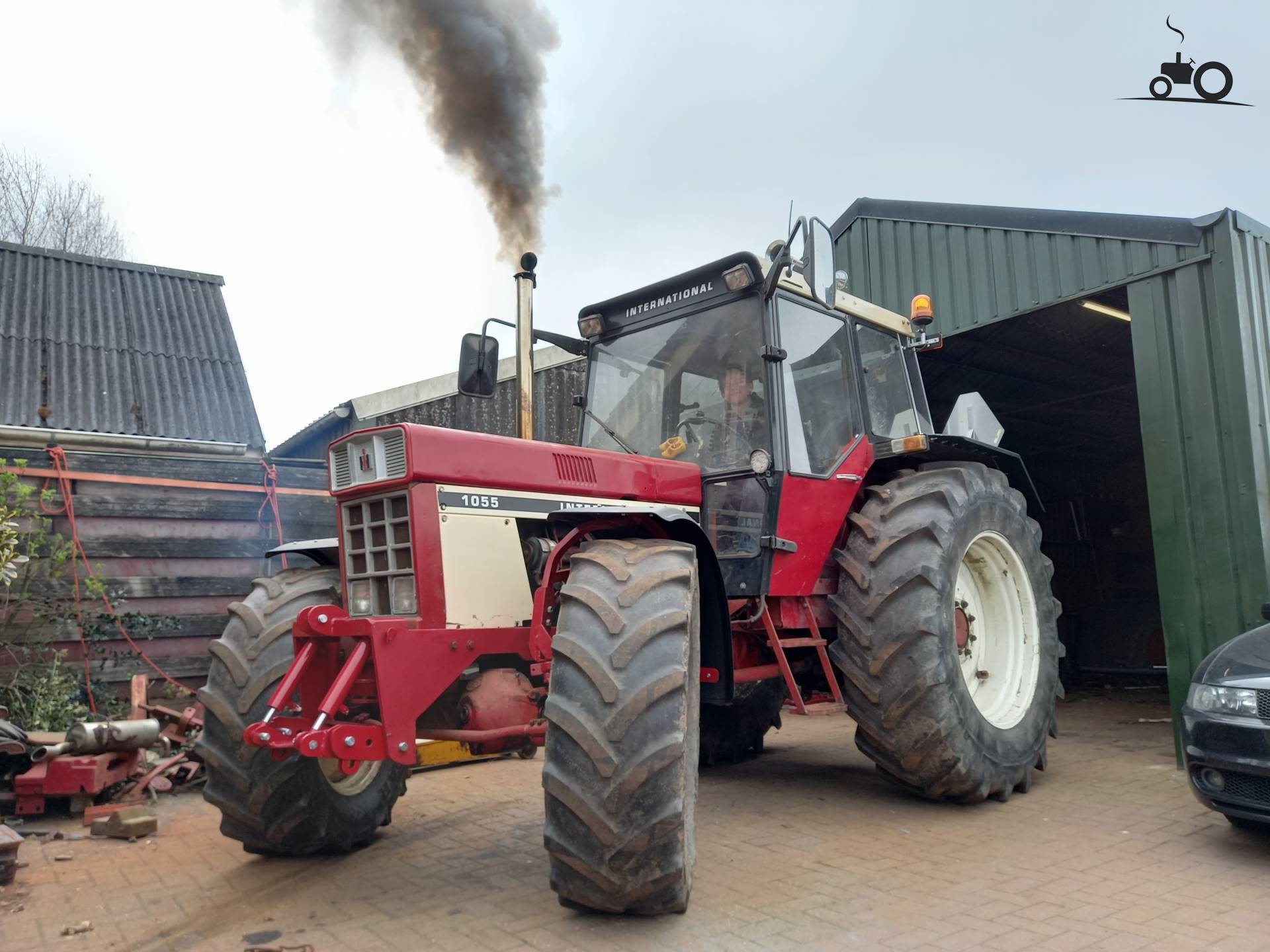 Foto International 1055 #1410194