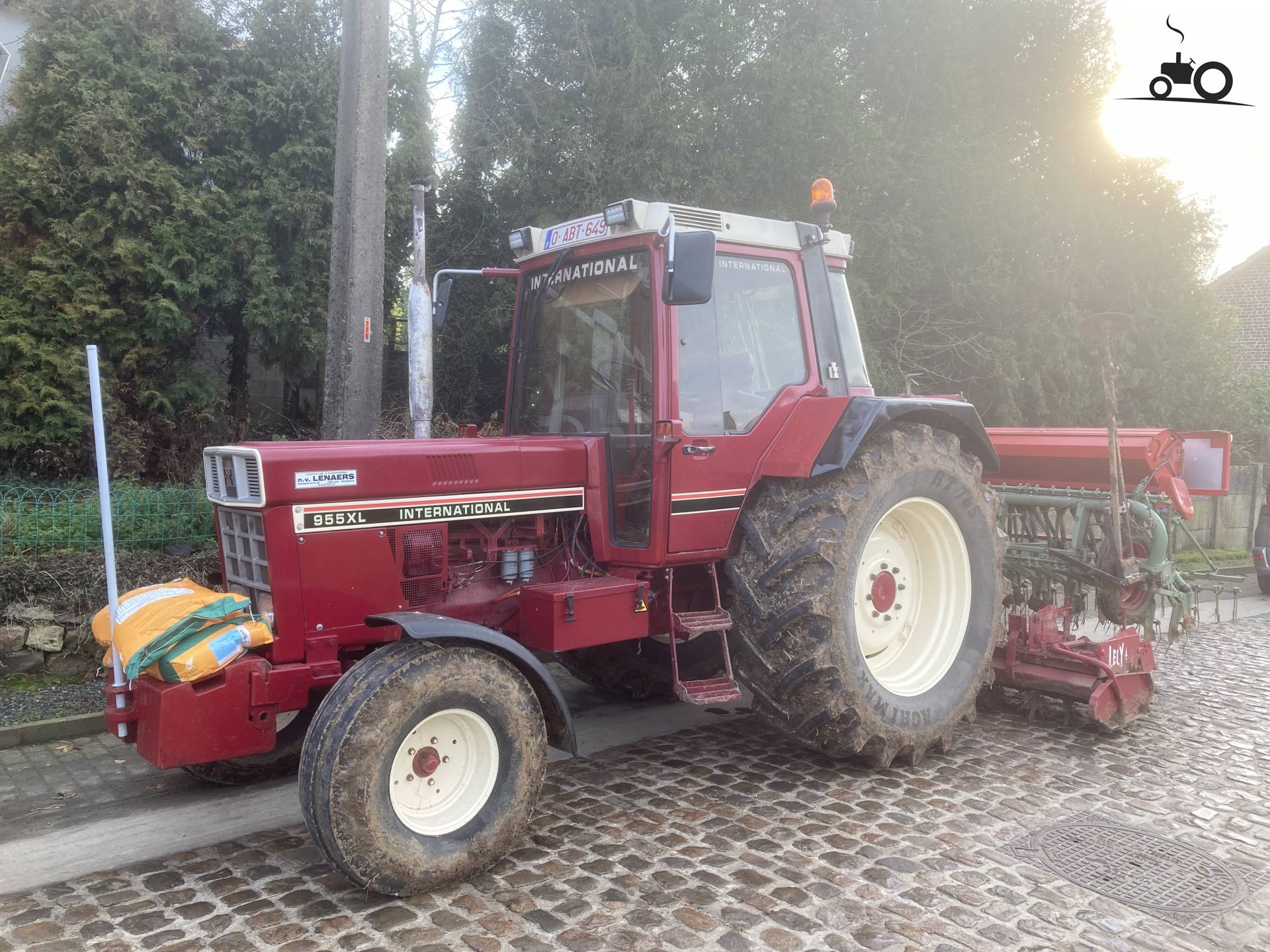 Foto International 955 XL #1445159