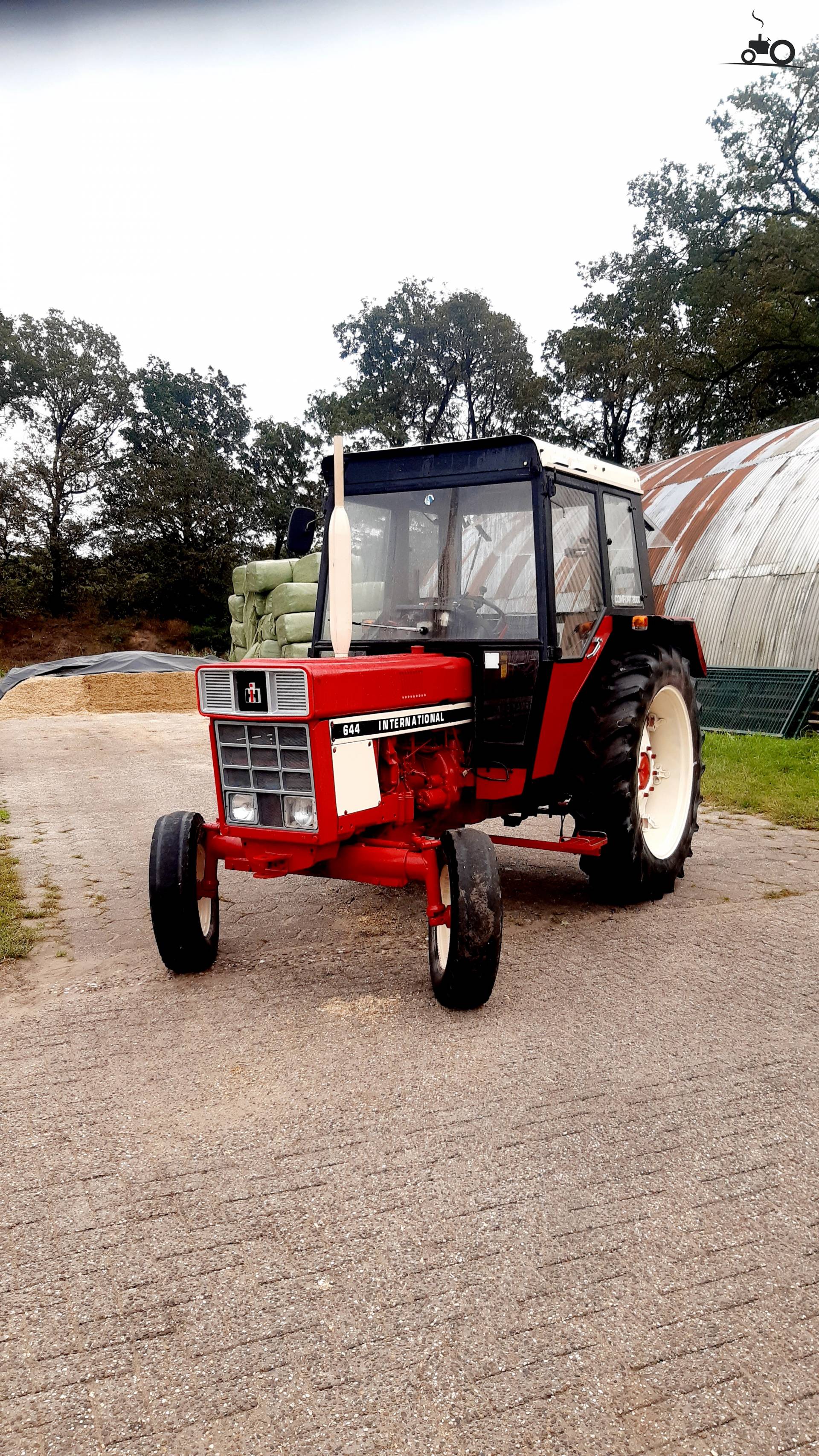 Foto International 644 #1449020