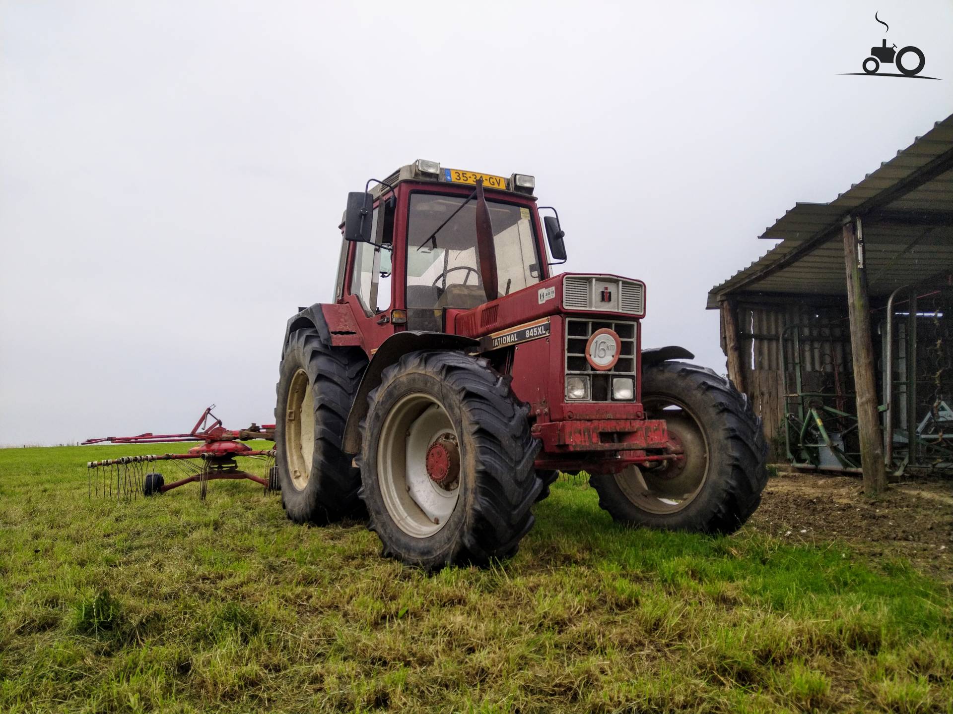 International 845 XL