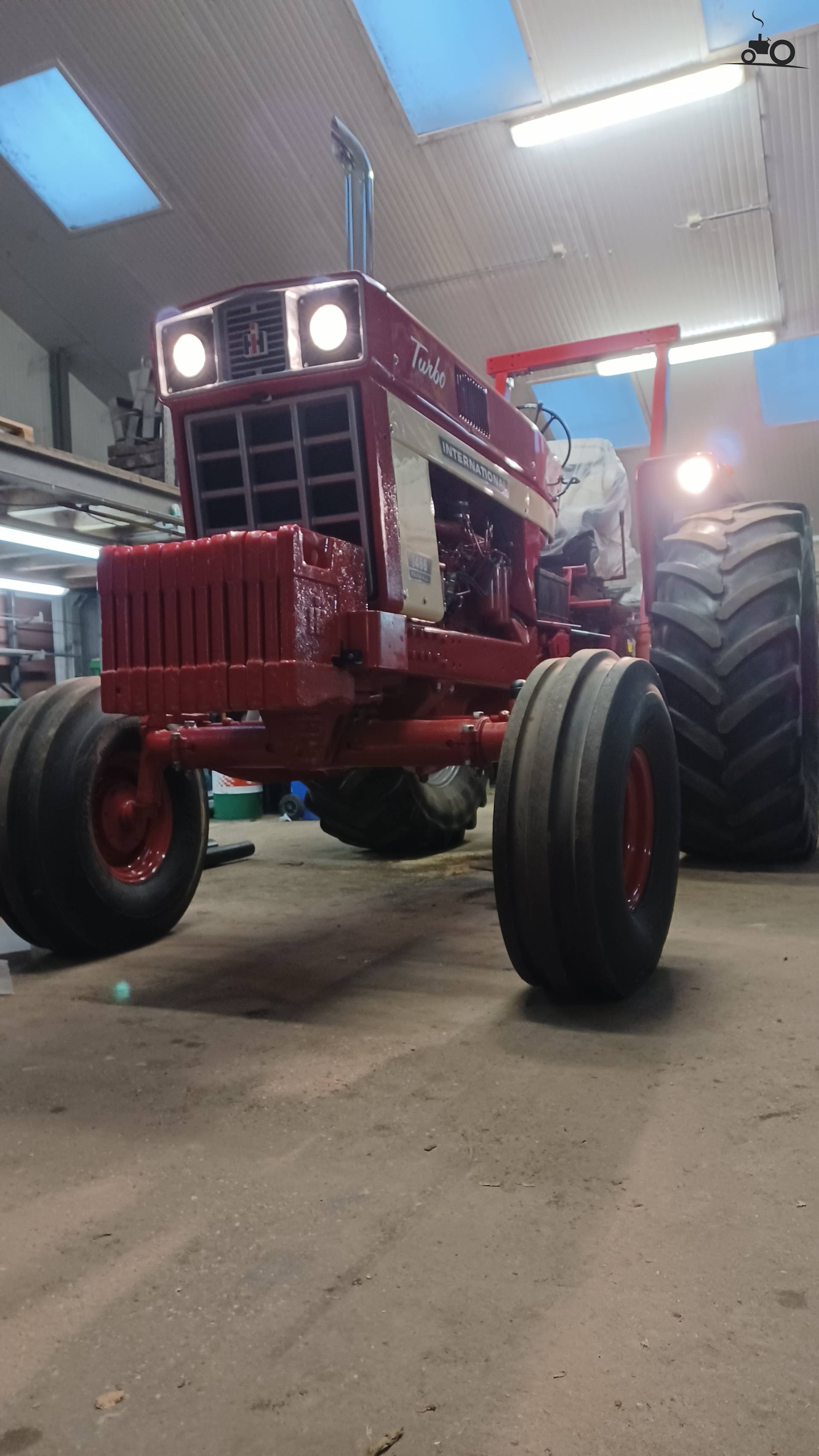 Foto International 1466 #1452745