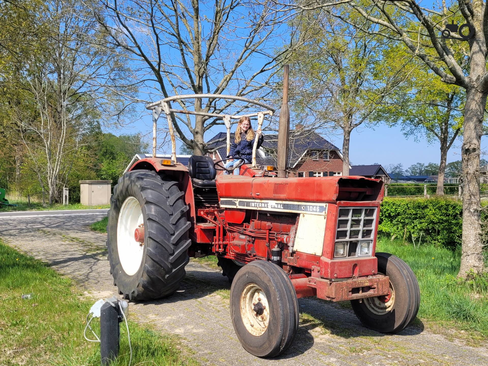 Foto International 1046 #1486298