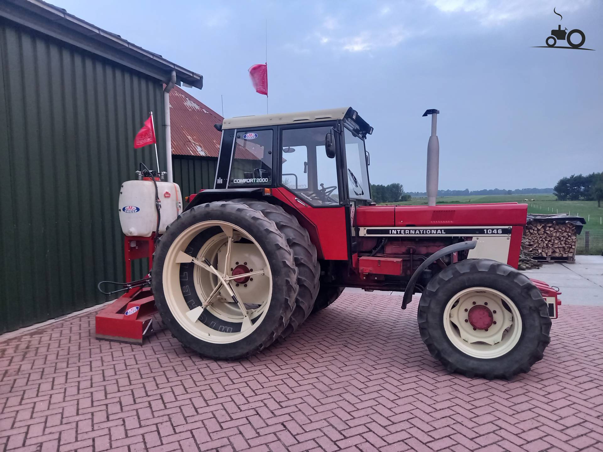 Foto International 1046 #1486508