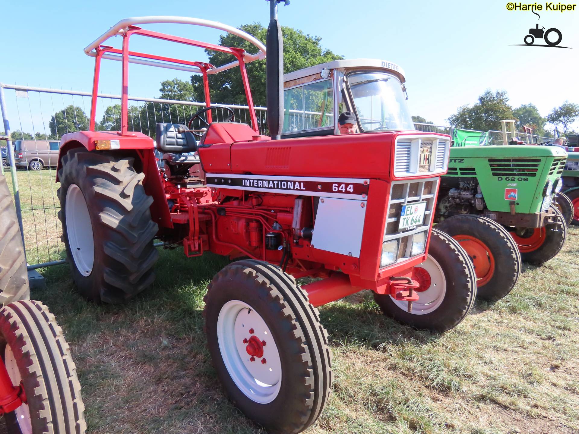 Foto International 644 #1486656