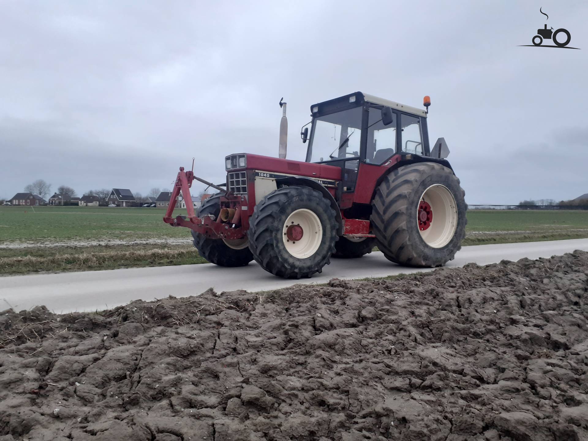 Foto International 1046 #1509318