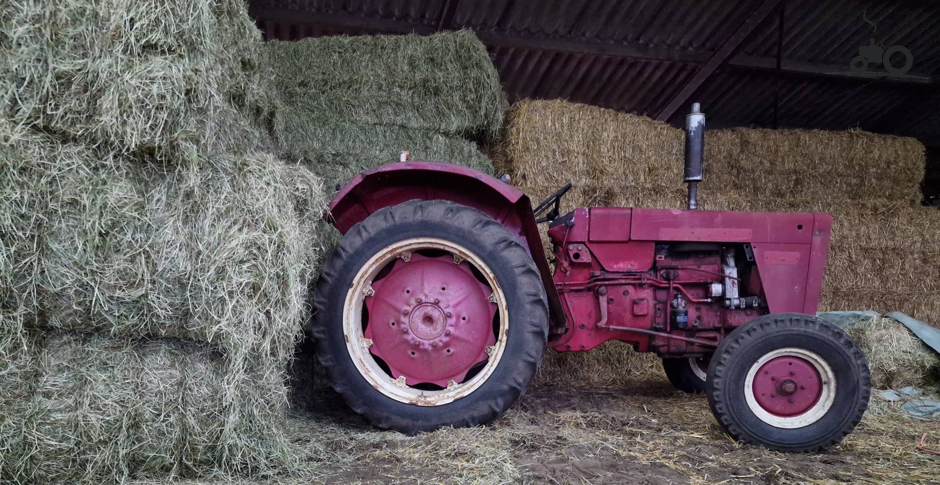 Foto International 523 #1521136