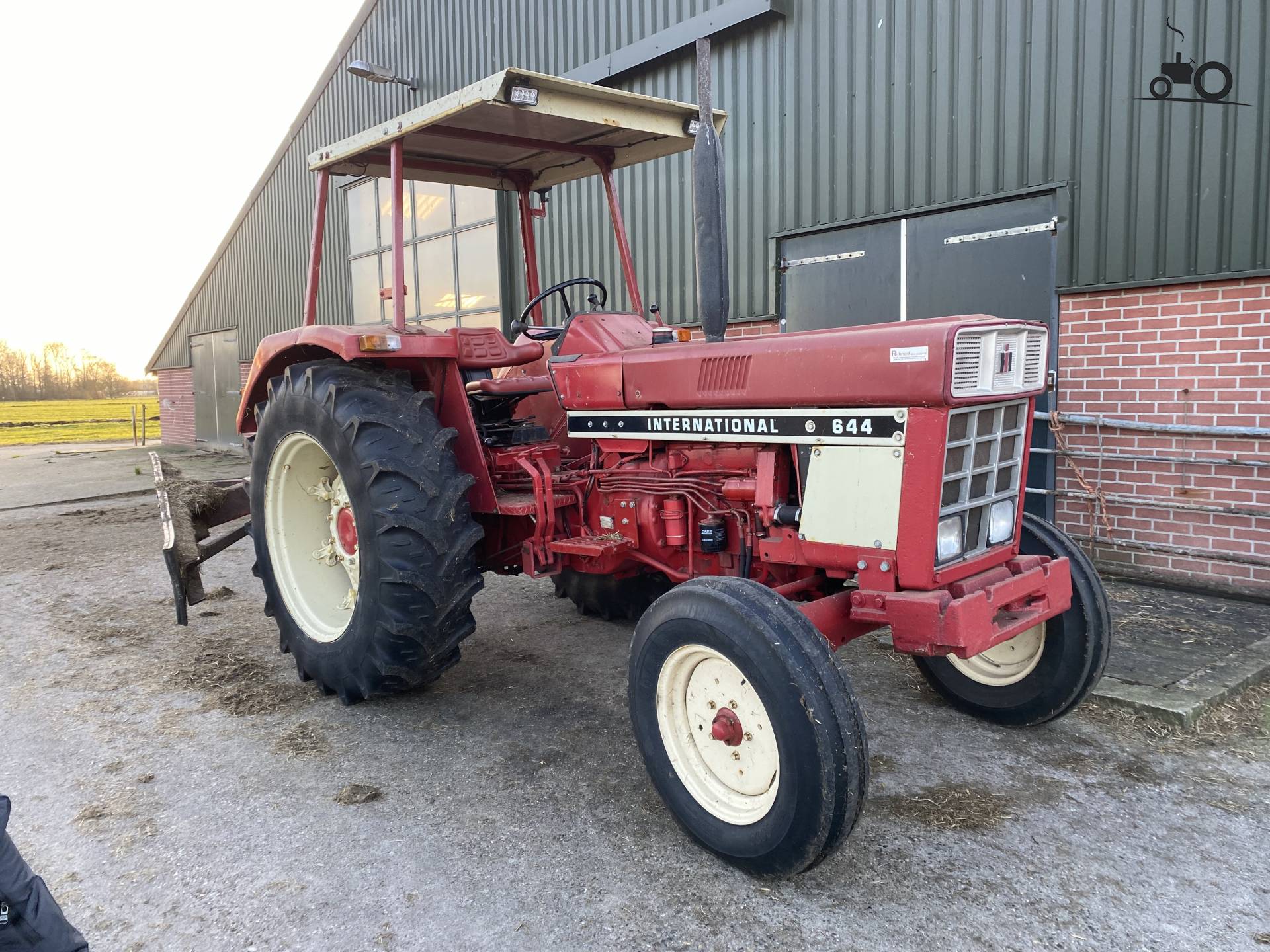 Foto International 644 #1553567