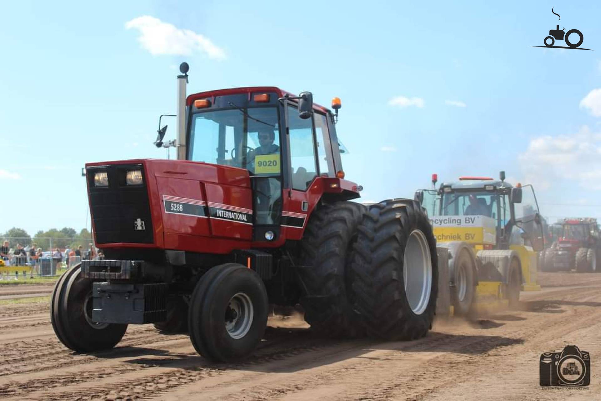 Foto International 5288 #1587966