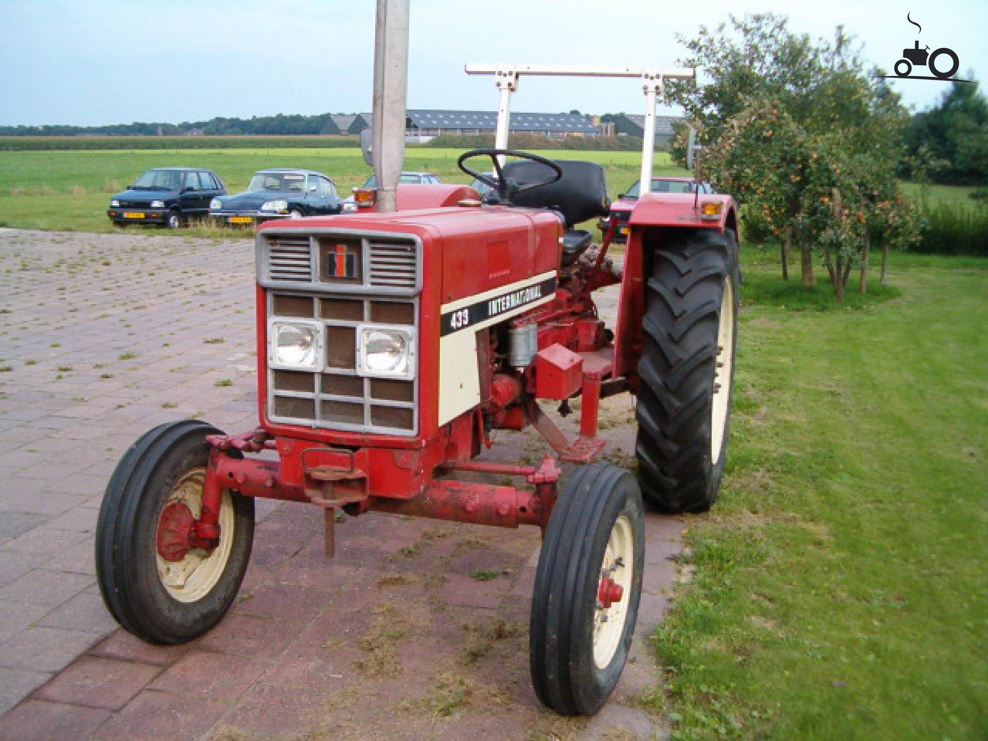 International 433