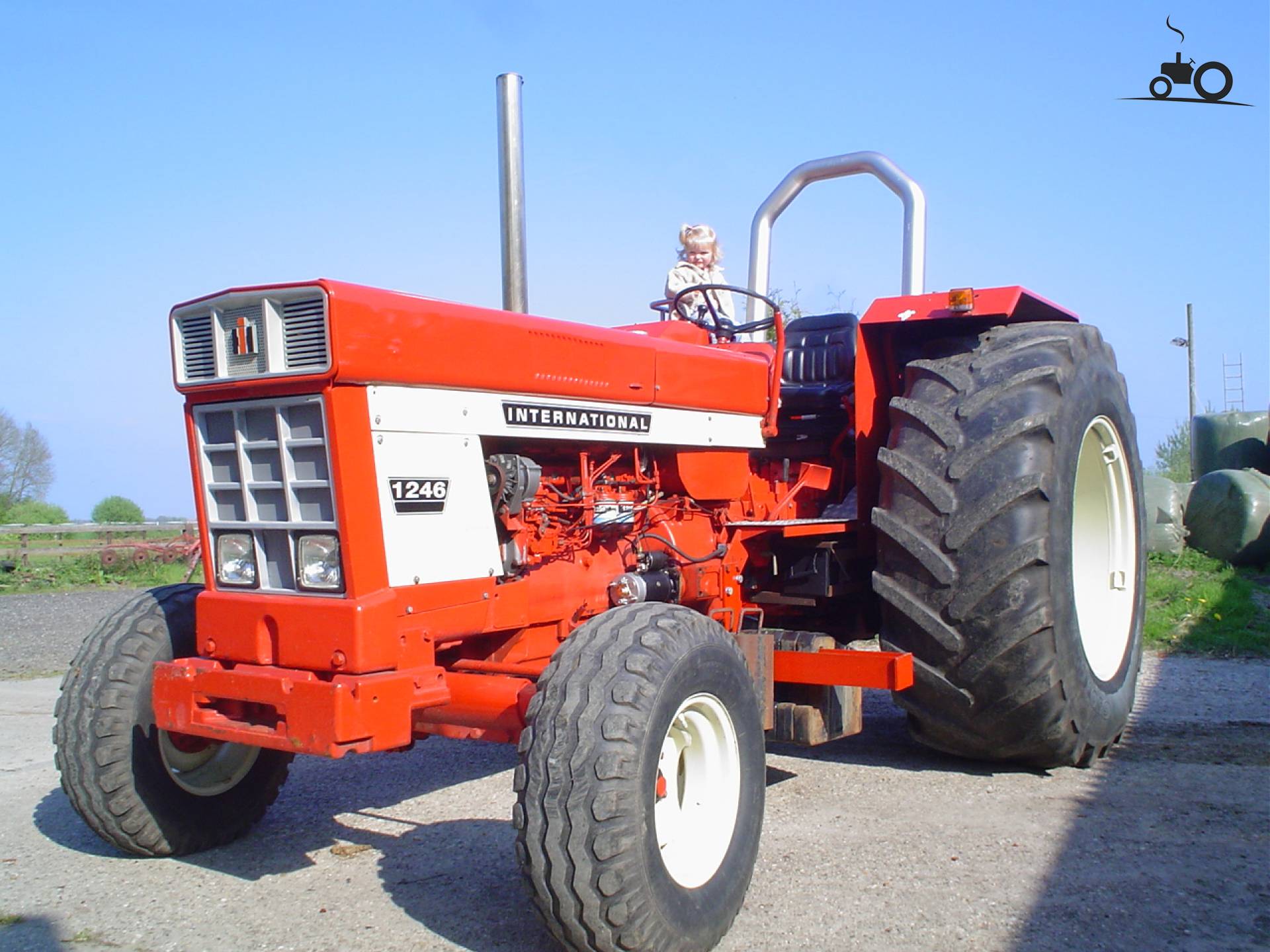 Foto International 1246 #225308