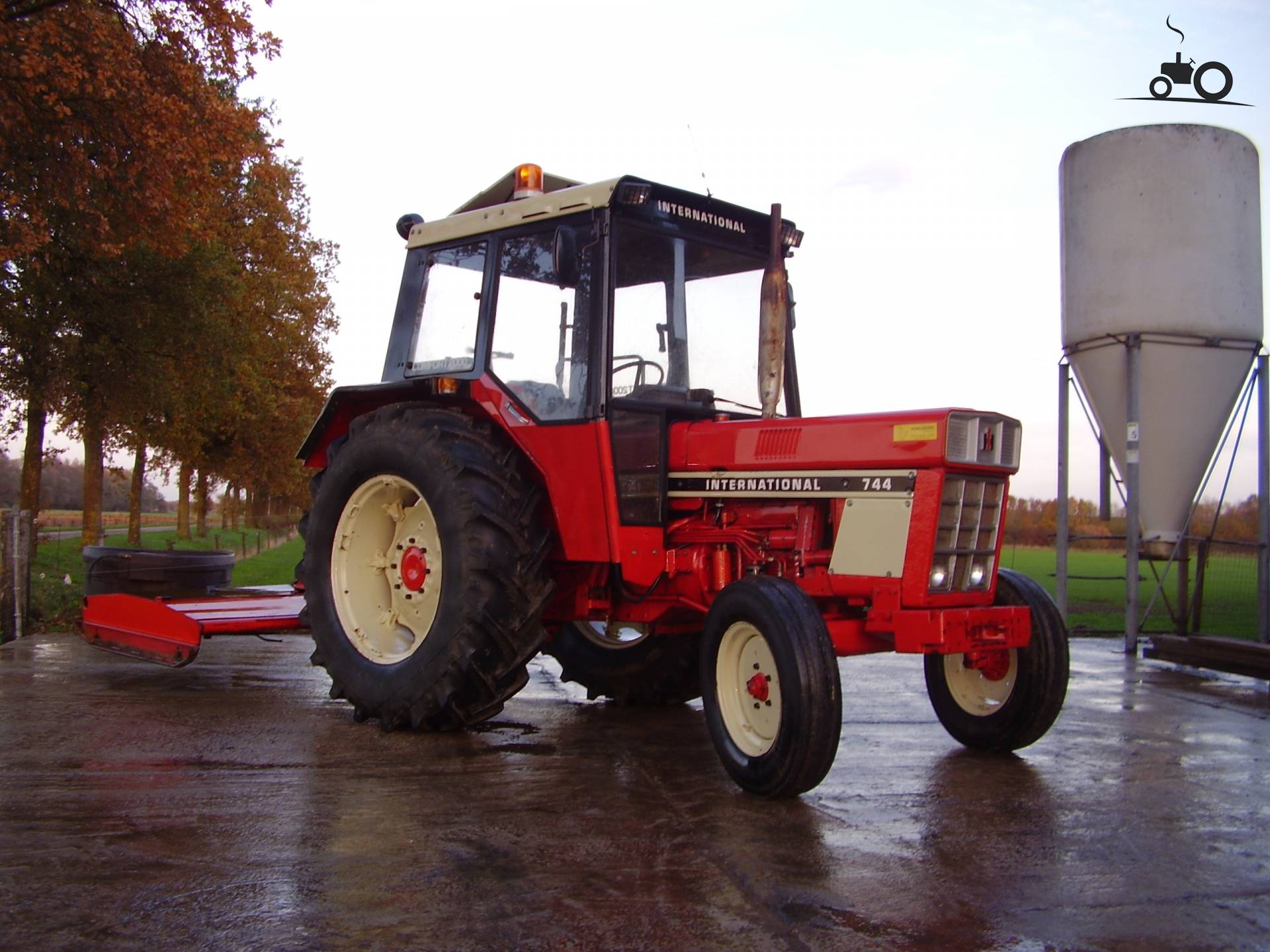 Foto International 744 #23594