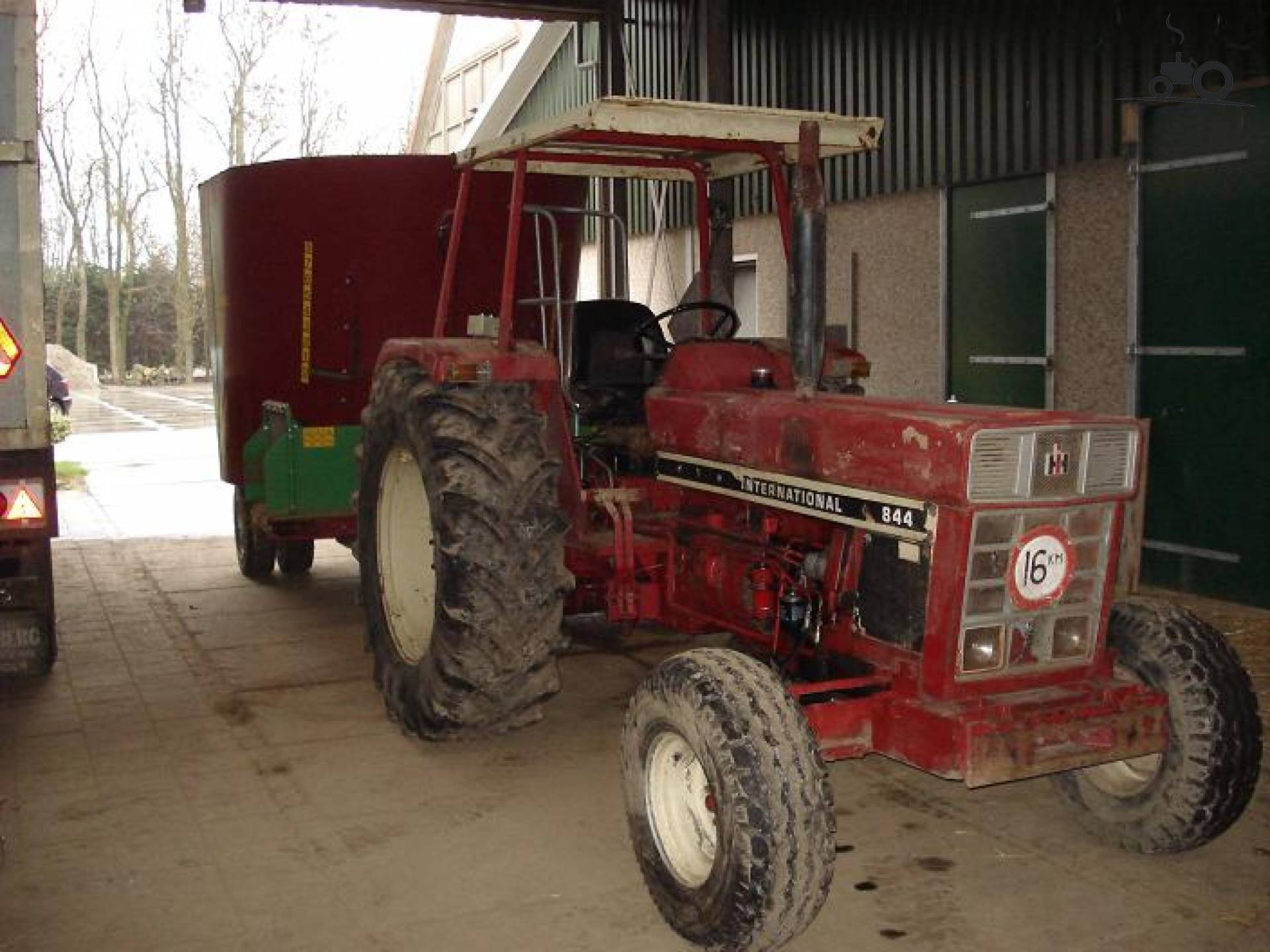 Foto International 844 #28428