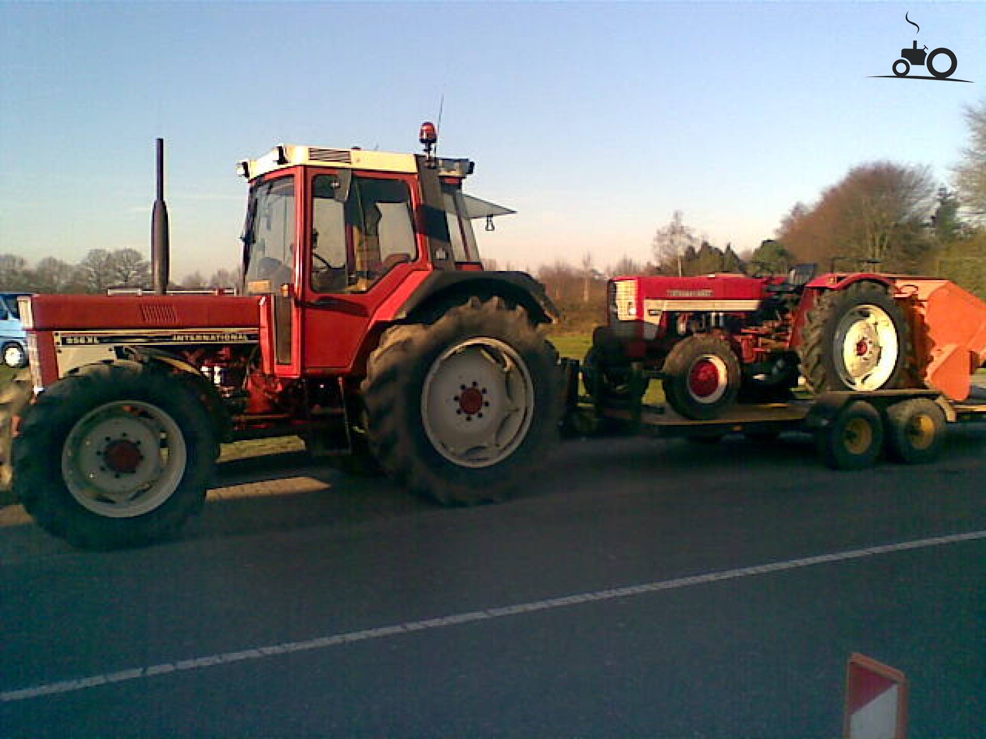 International 956 XL