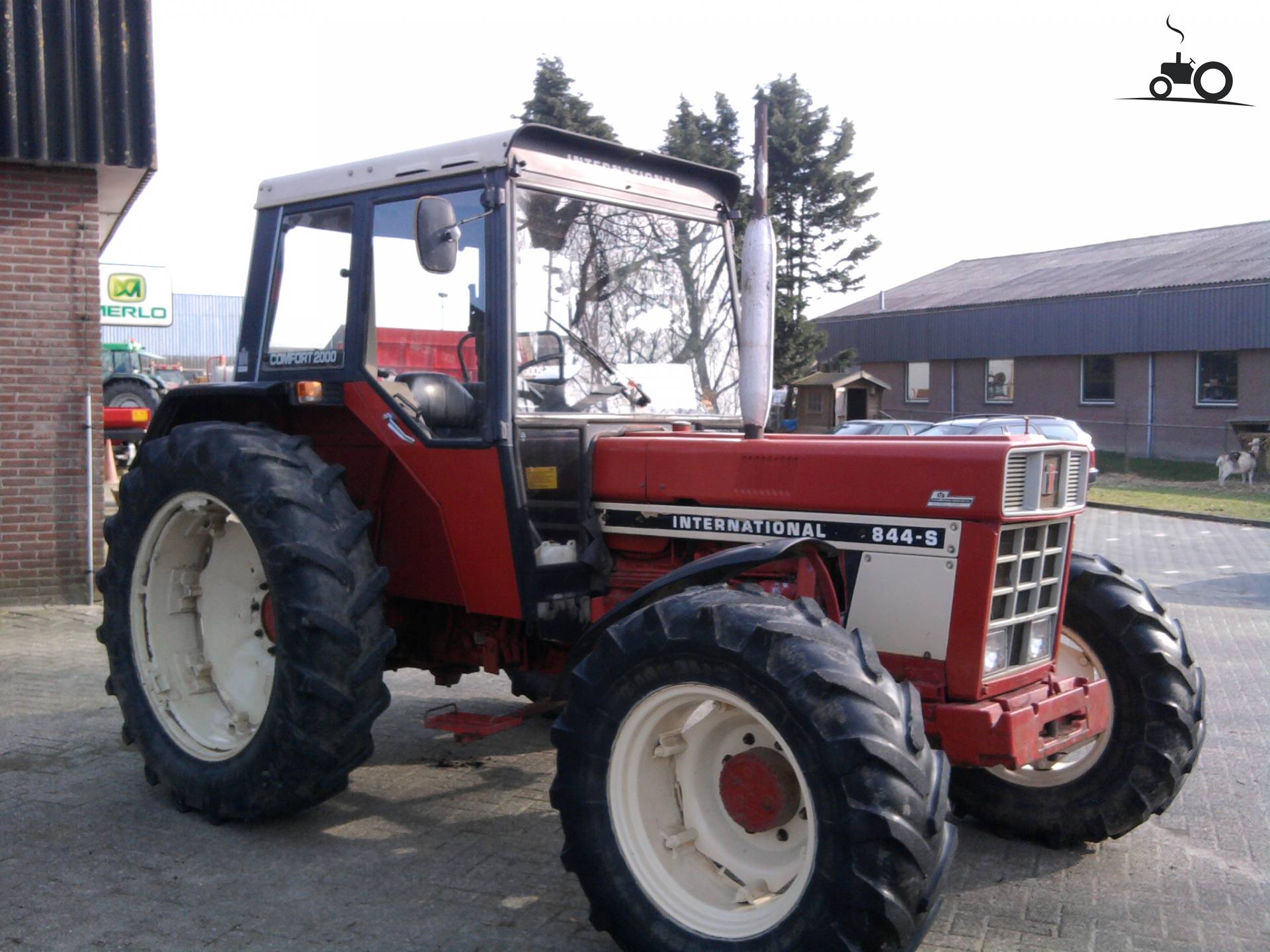 International 844 S - United Kingdom - Tractor picture #332610