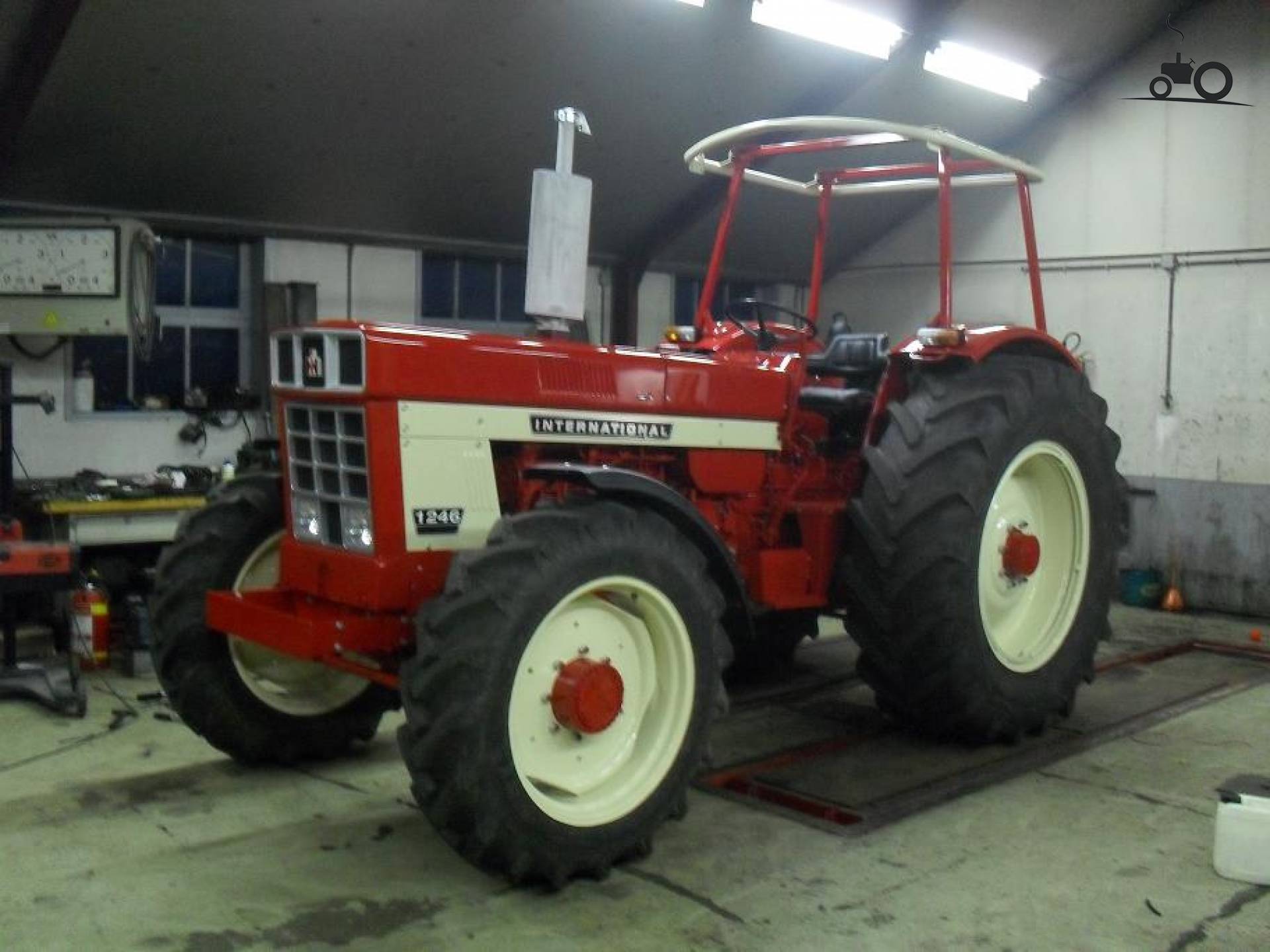 Foto International 1246 #337446