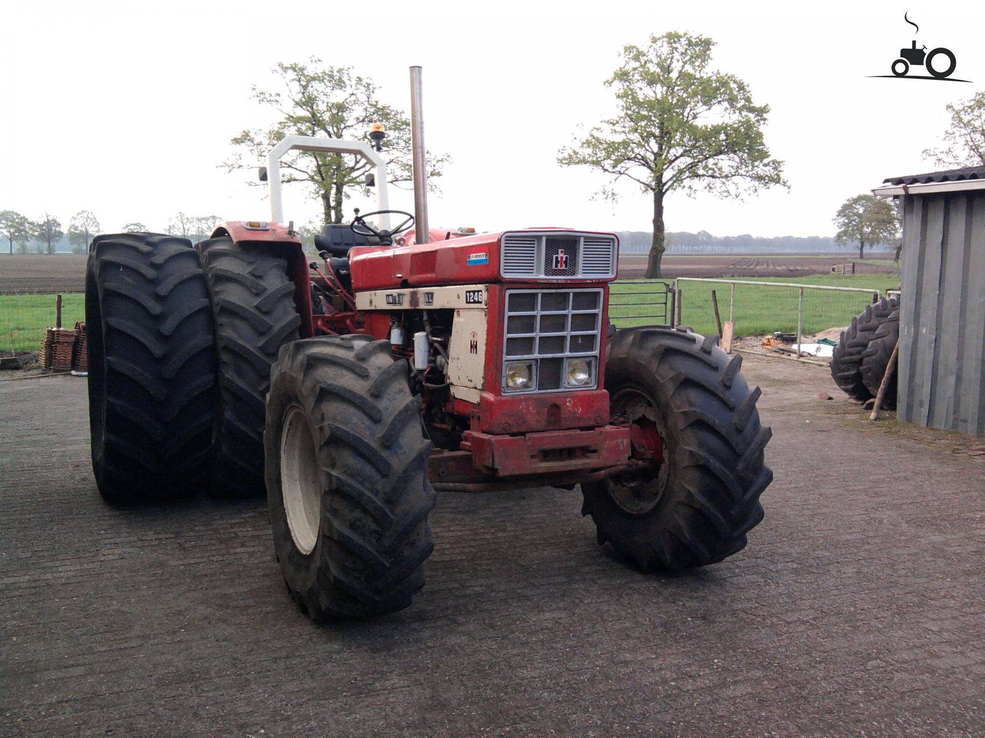 Foto International 1246 #349181