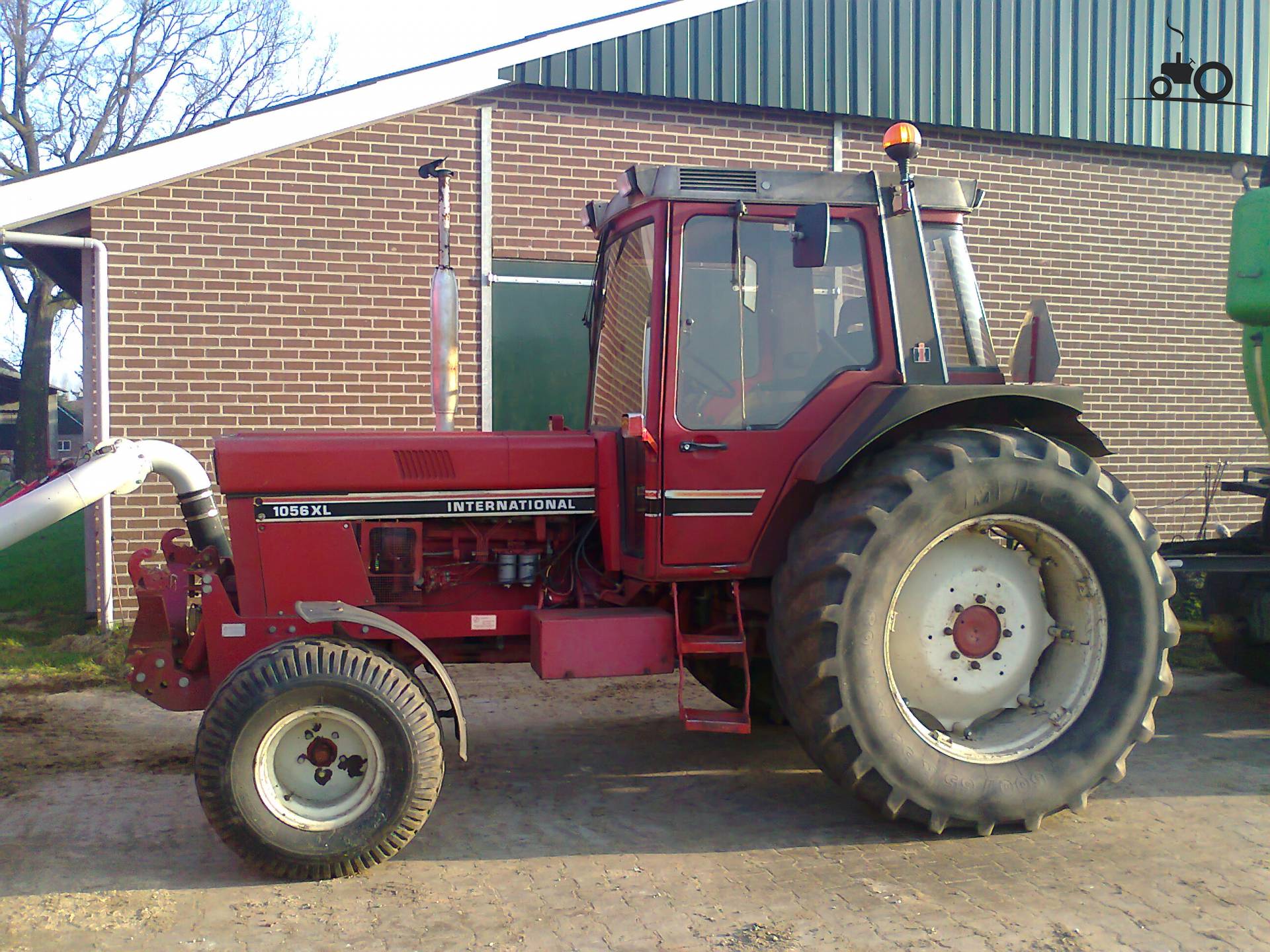 Foto International 1056 XL #458346