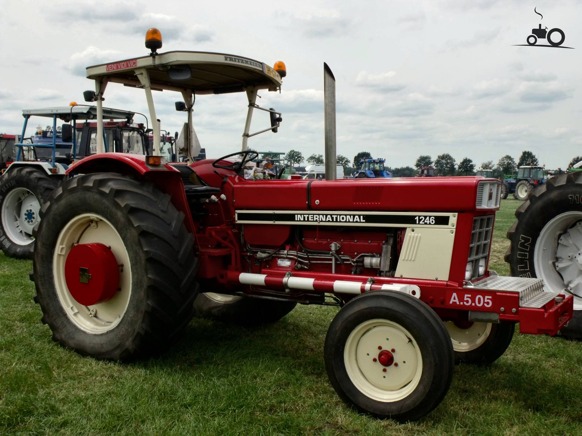 Foto International 1246 #500971