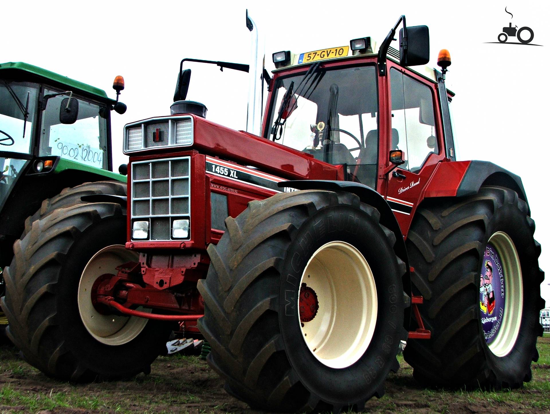 Foto International 1455 XL #626279