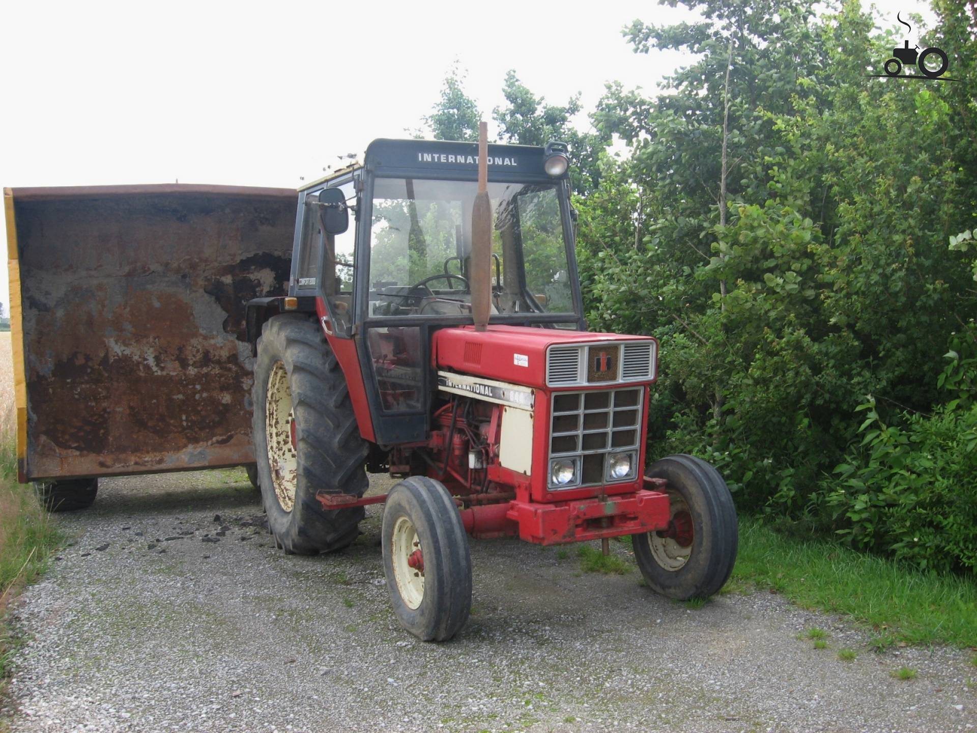 International 644