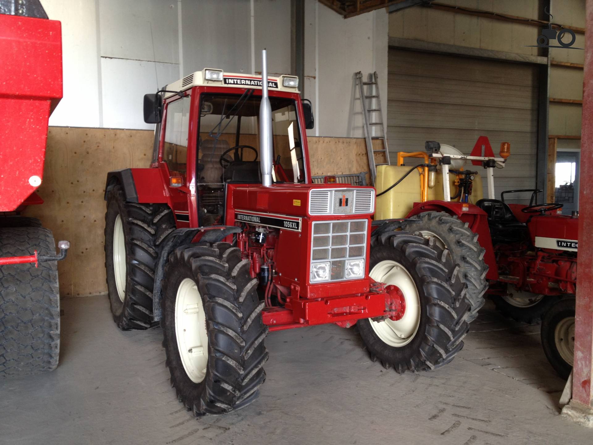 Foto International 1056 XL #718304